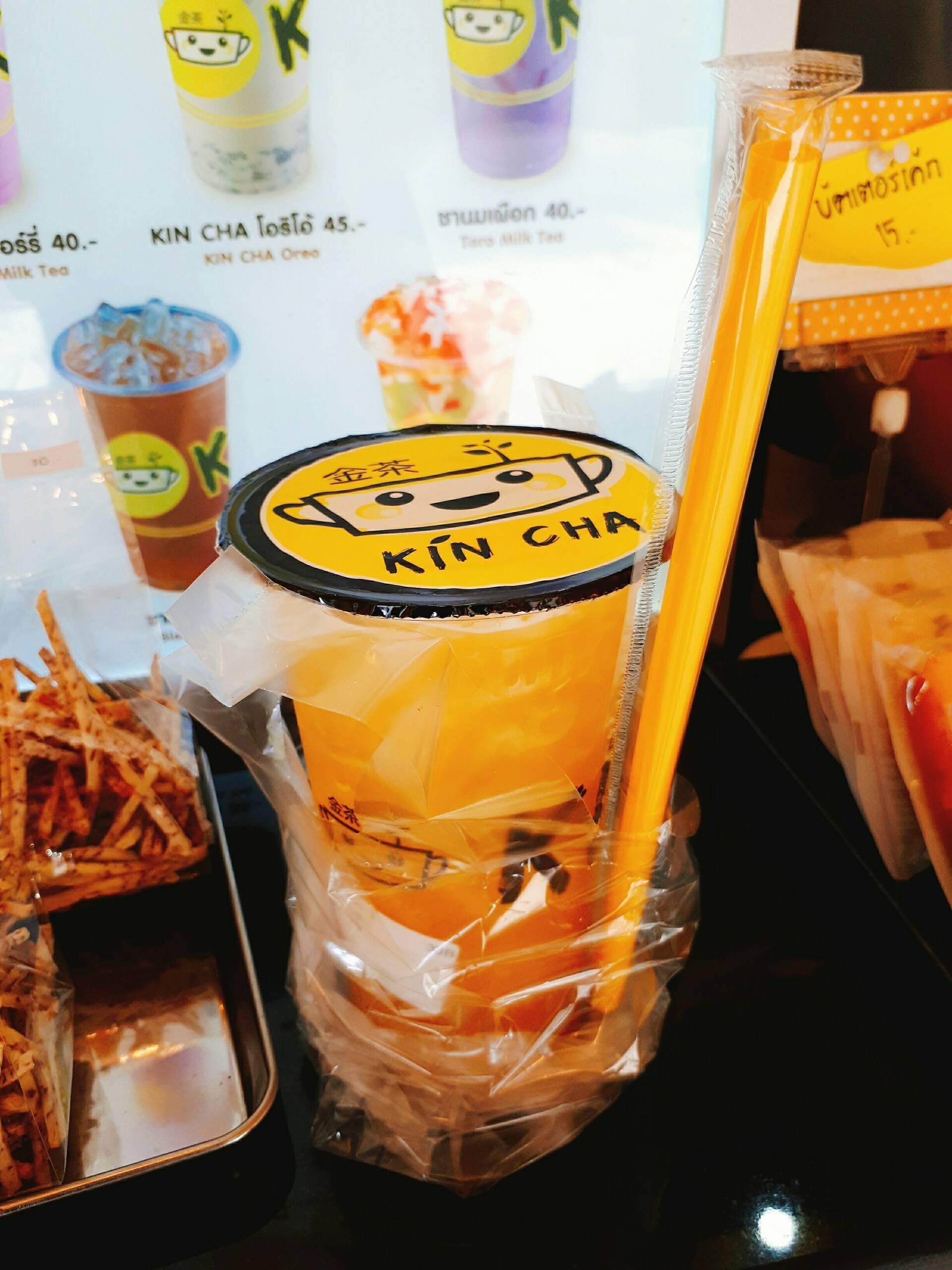 รีวิว Kin Cha - อากาศมันร้อน ต้องดับด้วยชาเขียวเย็นๆ