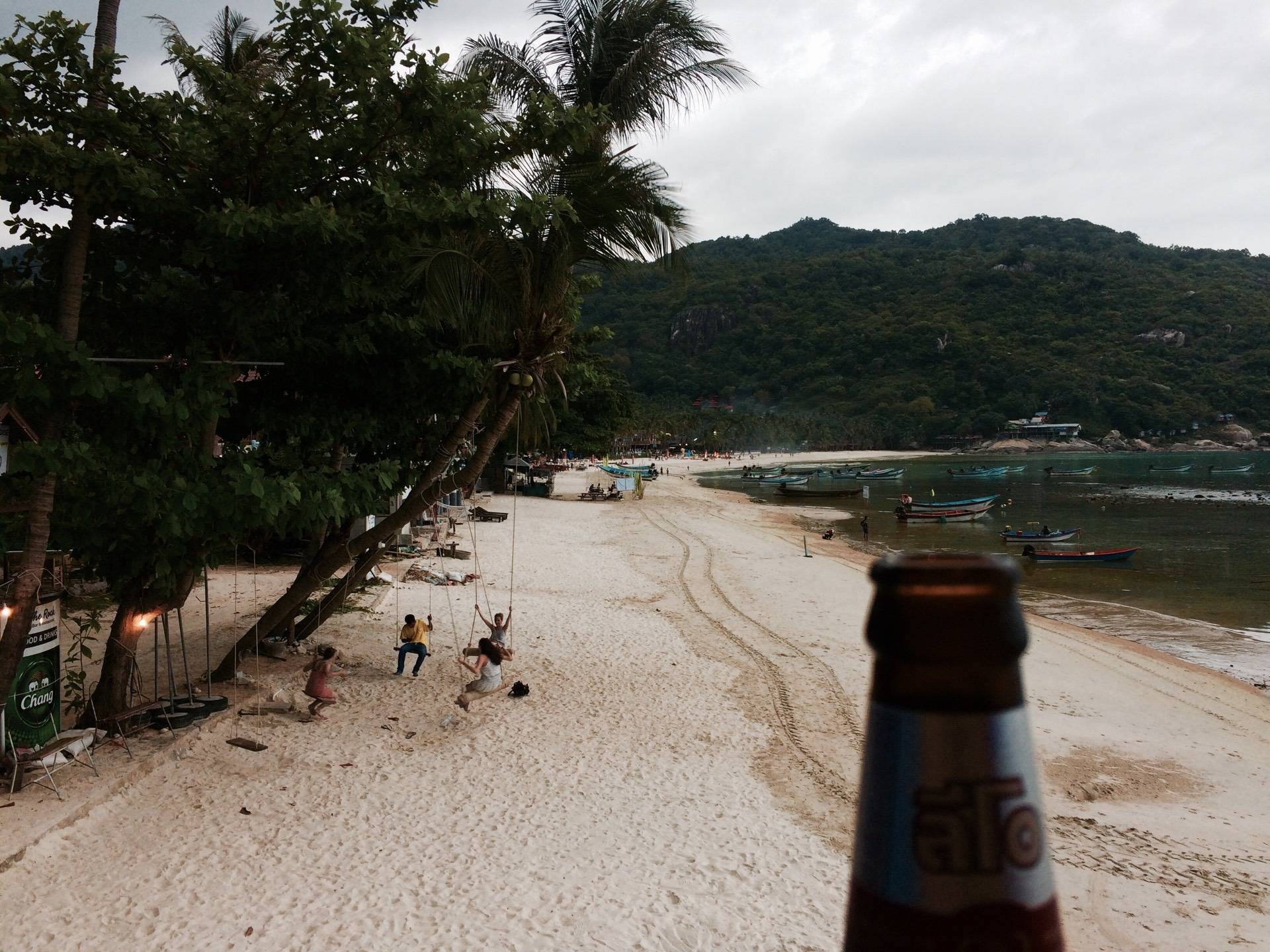 รีวิว The Rock Bar & Restaurant เกาะพะงัน - Beautiful atmosphere, great ...