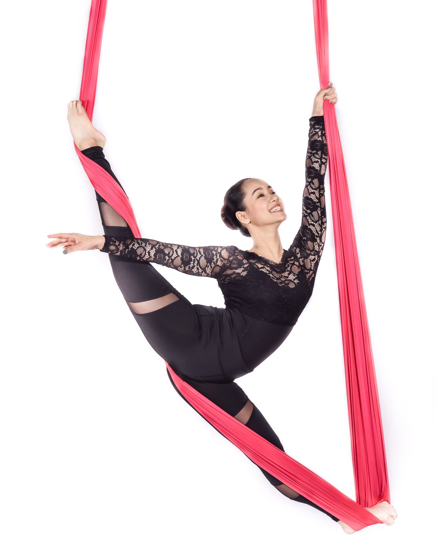 รีวิว Three Studio Yoga Fly and Pilates - สถานที่สวยงาม คลาสสนุก คุณครู ...