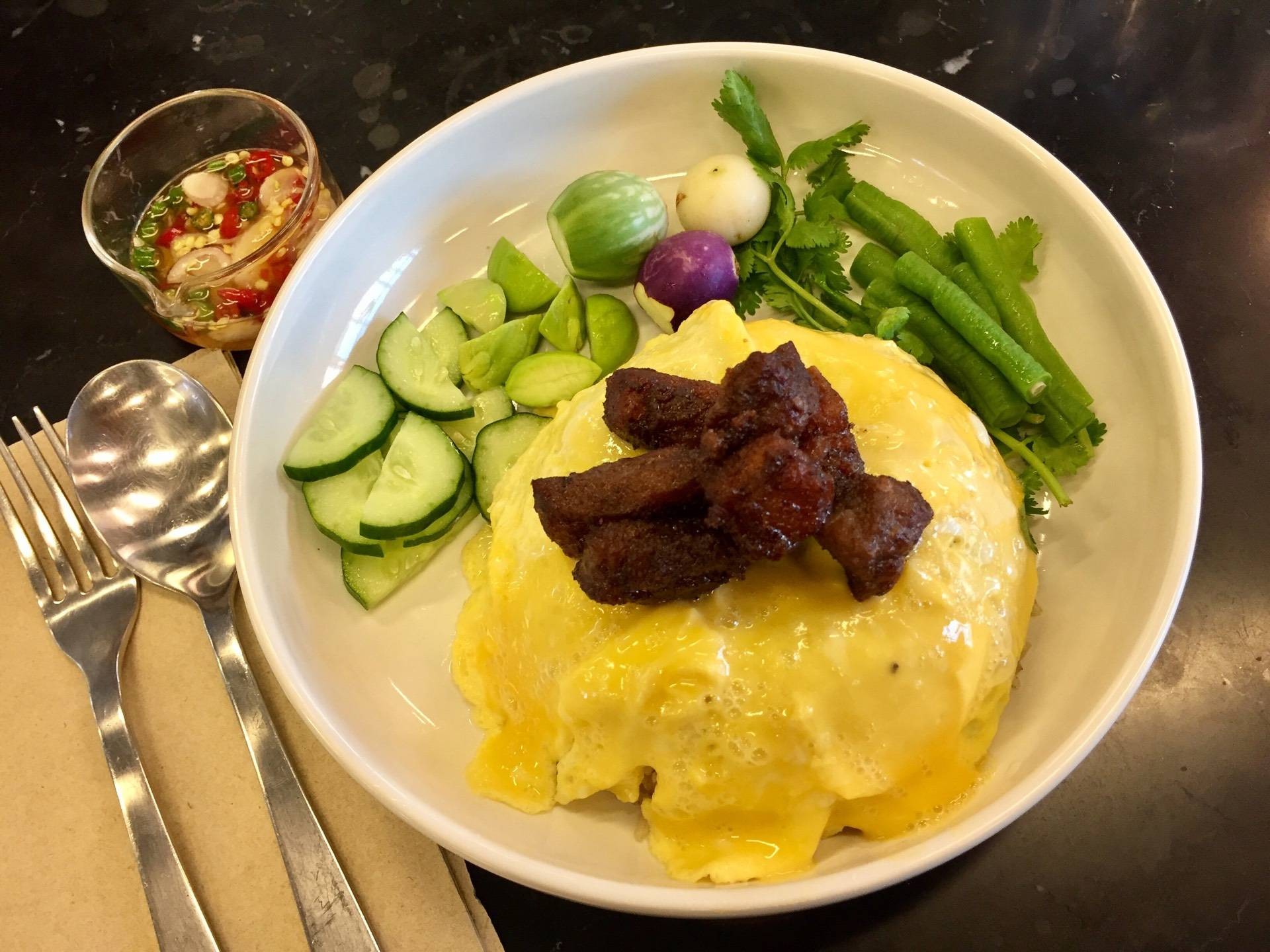 รีวิว SNP cake studio italthai tower - เมนูใหม่ข้าวไข่นุ่ม - Wongnai