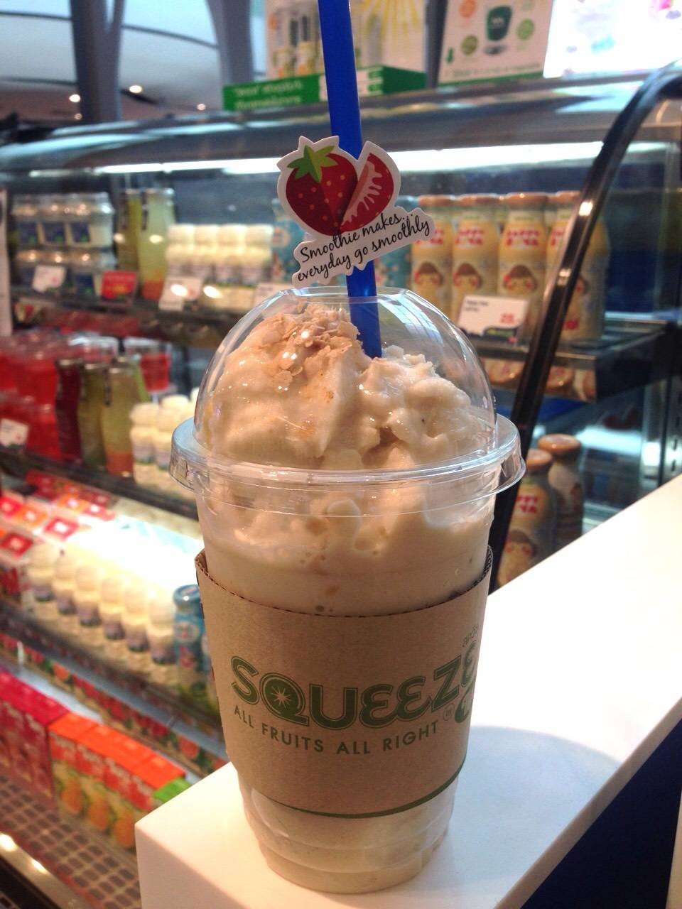 รีวิว Squeeze by Tipco เซ็นทรัล ปิ่นเกล้า - น้ำผลไม้ปั่น อร่อย มีประโยชน์