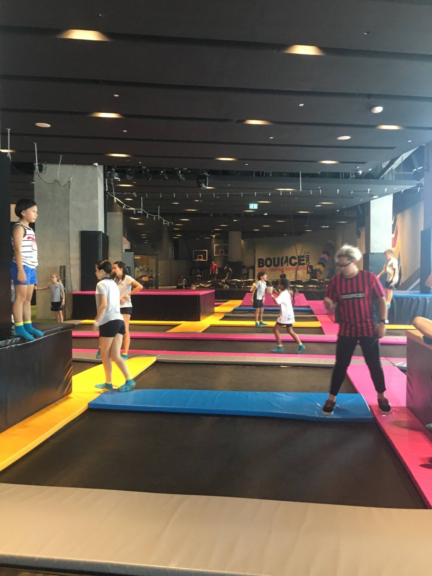 รูป Bounce Thailand The Emquartier