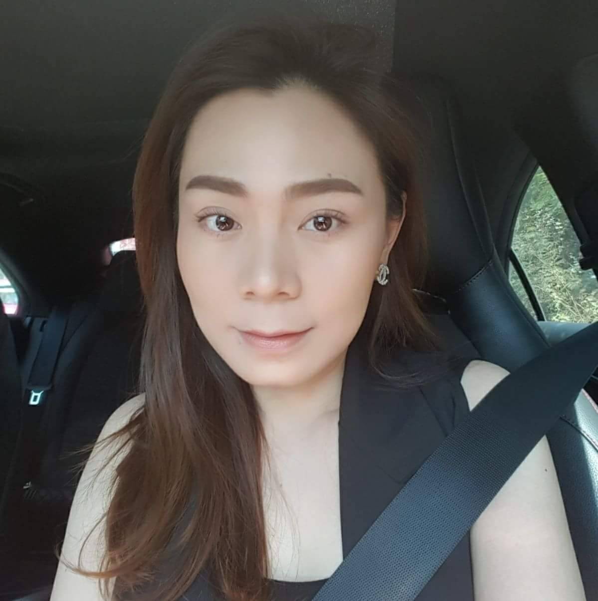 รีวิว V Square Clinic Botox Filler Center ปิ่นเกล้า - คุณหมอ รวี มือเบา ...