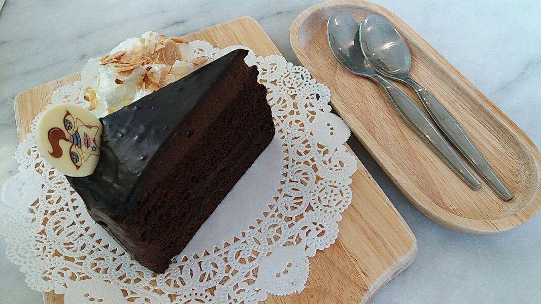 รีวิว Misstar Cafe by Davika - ตั้งใจไปชมบรรยากาศร้าน