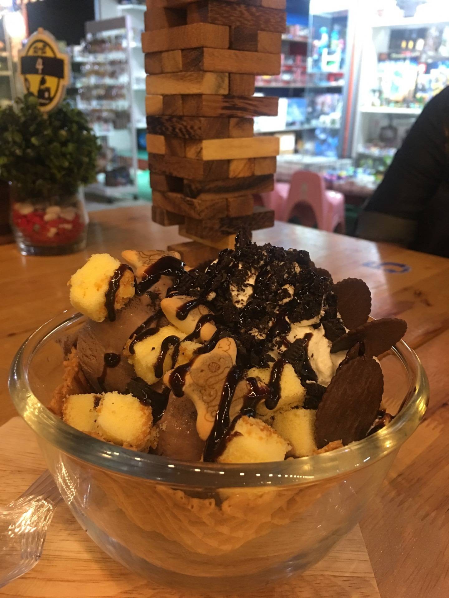 ร้าน สถานีบ้านนม Tree Box Market ศรีราชา | รีวิวร้านอาหาร