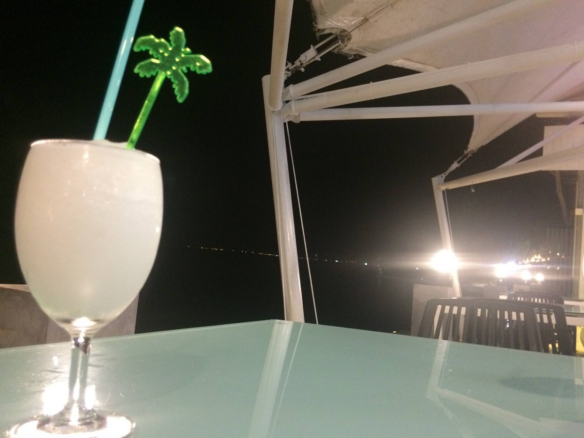 รีวิว Loft Conner - ร้านอาหารริมทะเลบรรยากาศส่วนตัว