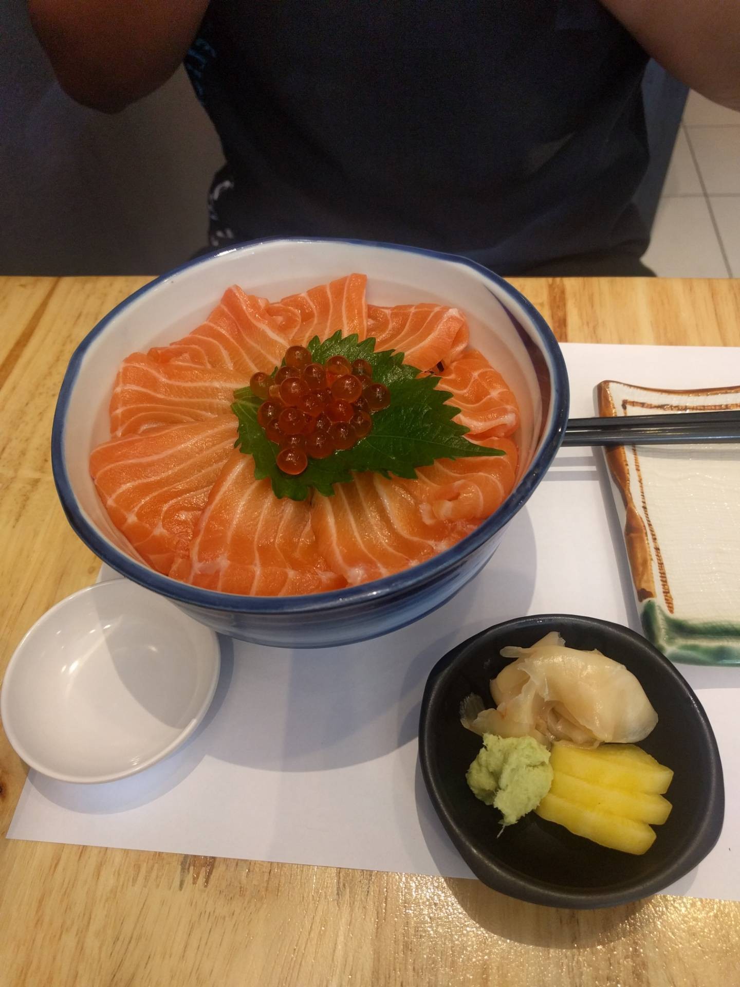 รีวิว Mitsuru Sushi - ร้านเล็กๆแต่บรรยากาศดี และอรอ่ย