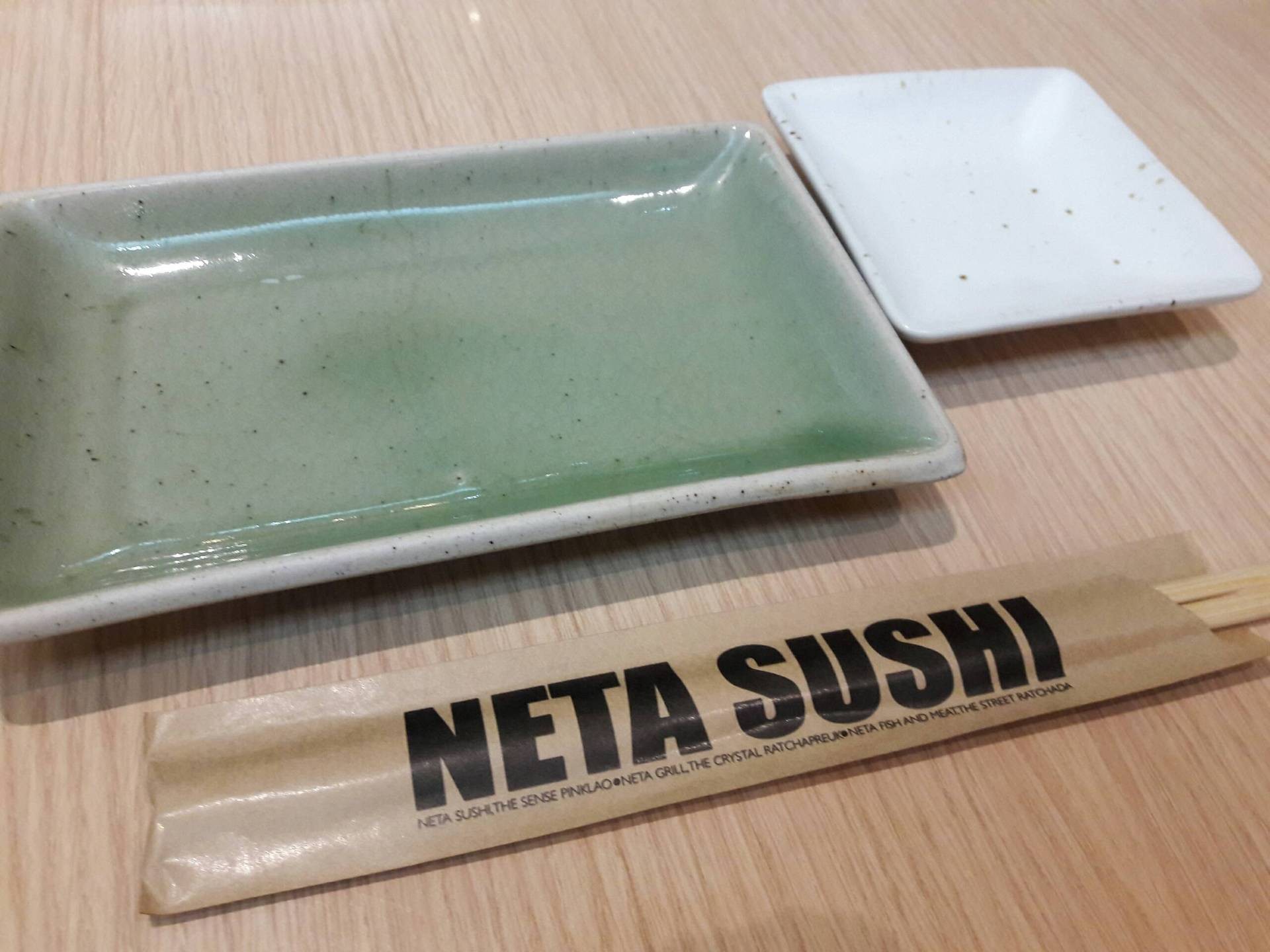 รีวิว Neta Sushi - แซลมอนสดๆ เมนูหลากหลาย