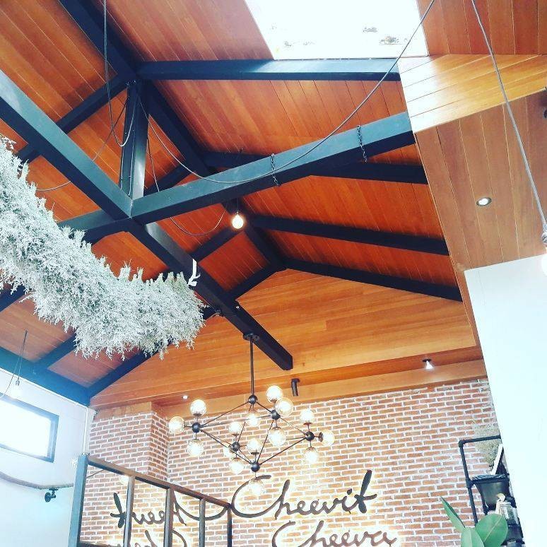 รีวิว Cheevit Cheeva ศิริมังคลาจารย์ ซอย 7 - ร้านฮอตมาก คนทะลักตลอด