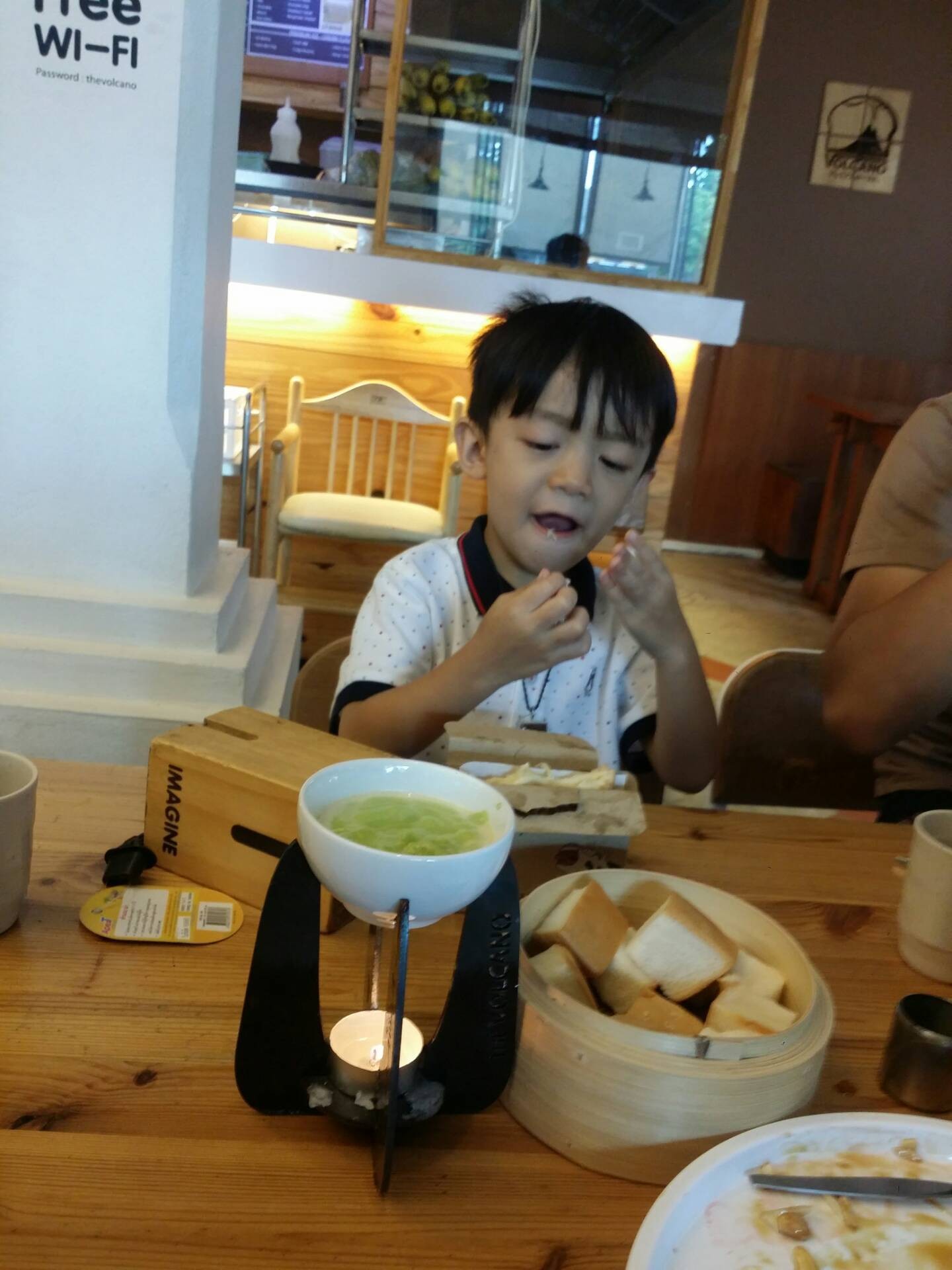 รีวิว The Volcano x Sofuto Cream นิ่มซิตี้เดลี่ - อร่อยจริง อร่อยจังมา ...