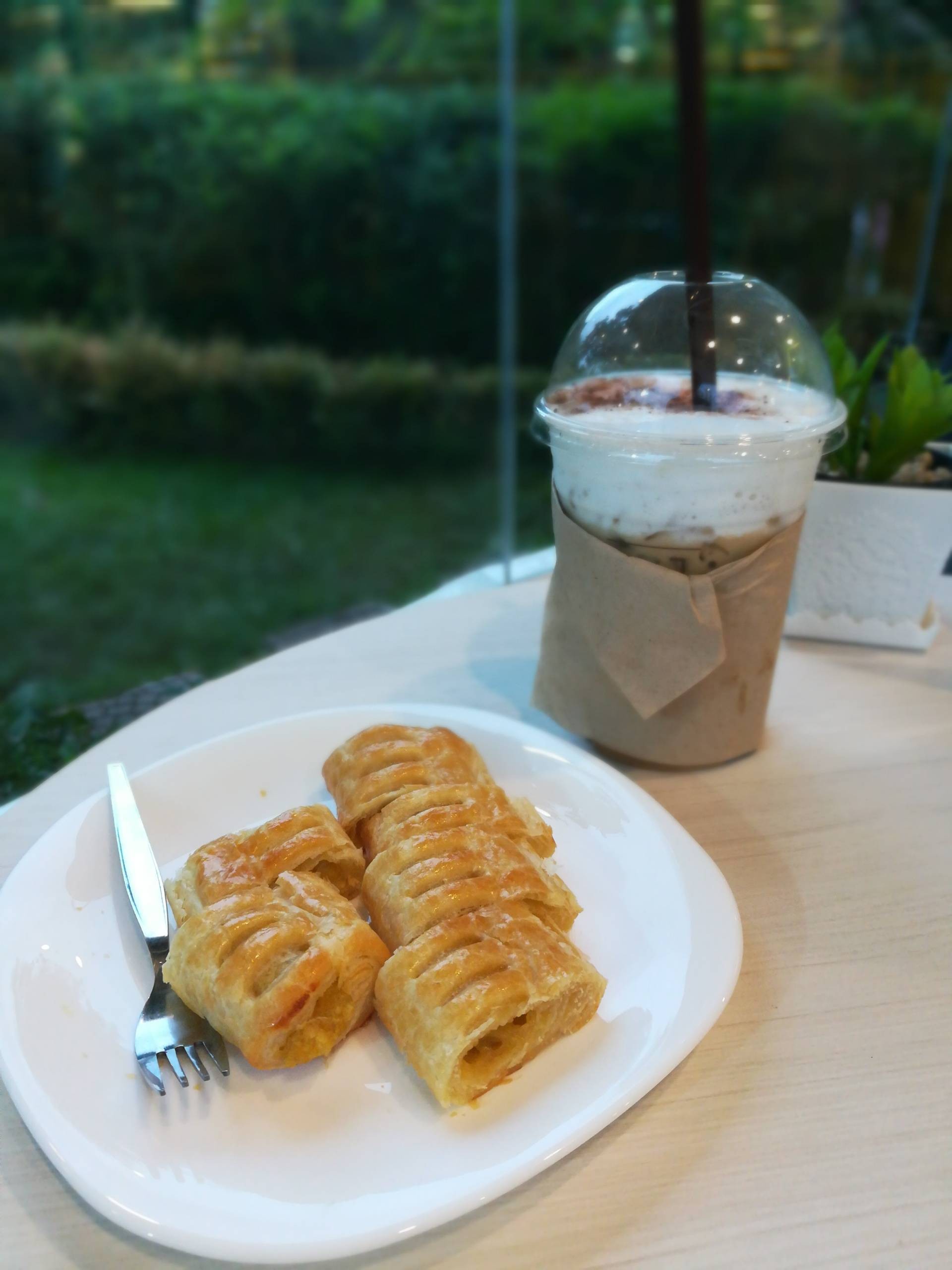 ร้าน deli café Shell มาบข่า ระยอง | รีวิวร้านอาหาร - Wongnai