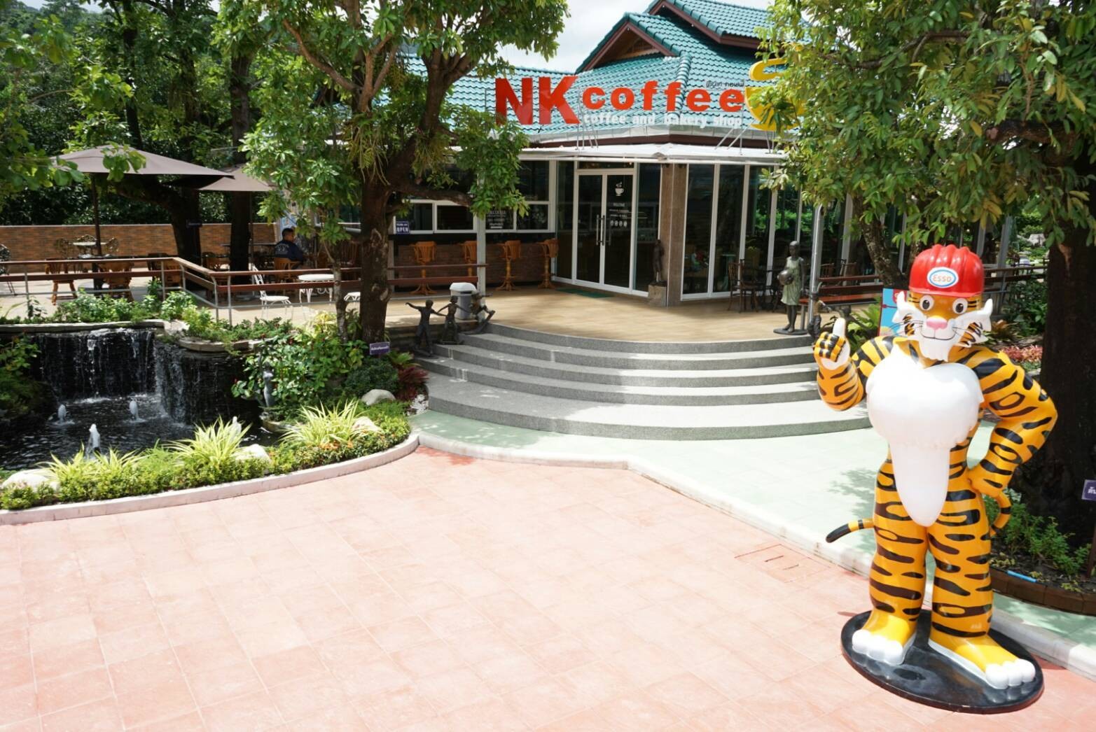 รีวิว Nk Coffee ขลุง - ร้านที่มีแต่ของอร่อย