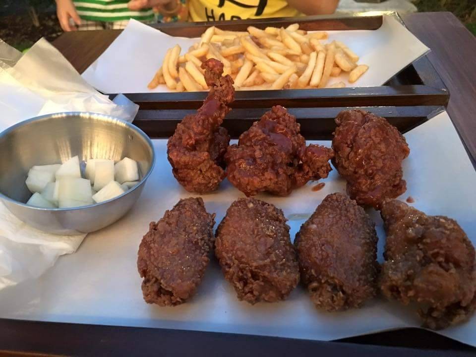 รีวิว Chickaboom - ร้านขายไก่เกาหลี - Wongnai