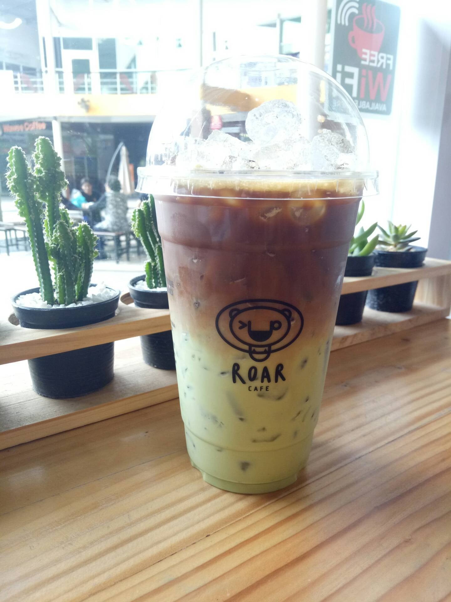 รีวิว Roar Cafe - มาลองชาเขียวพรีเมี่ยม - Wongnai