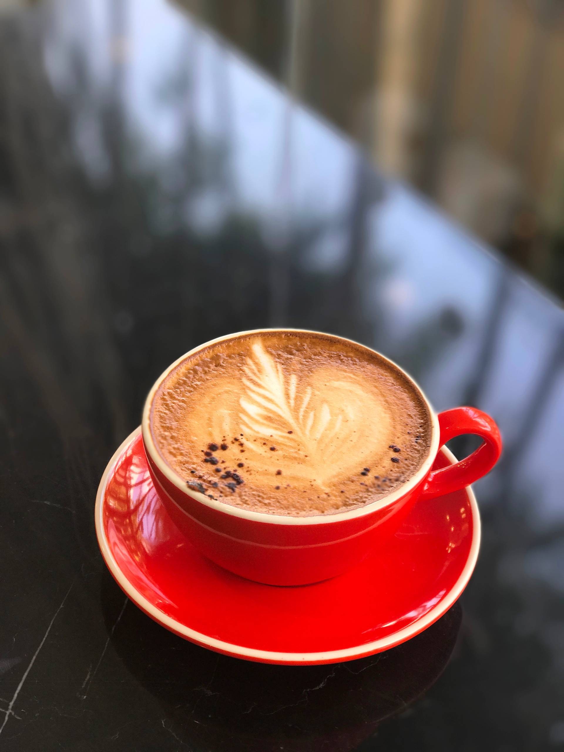 รีวิว Roving.20 by define cafe - ร้านโทนขาวสวยสบายตา กาแฟเข้มข้นรสชาติดี
