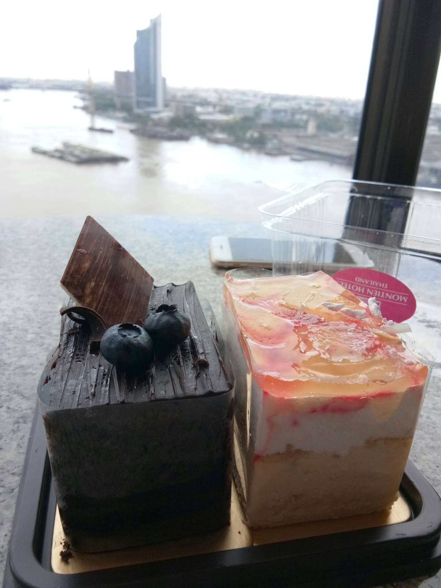 ร้าน Montien Bakery Montien Riverside Hotel | รีวิวร้านอาหาร