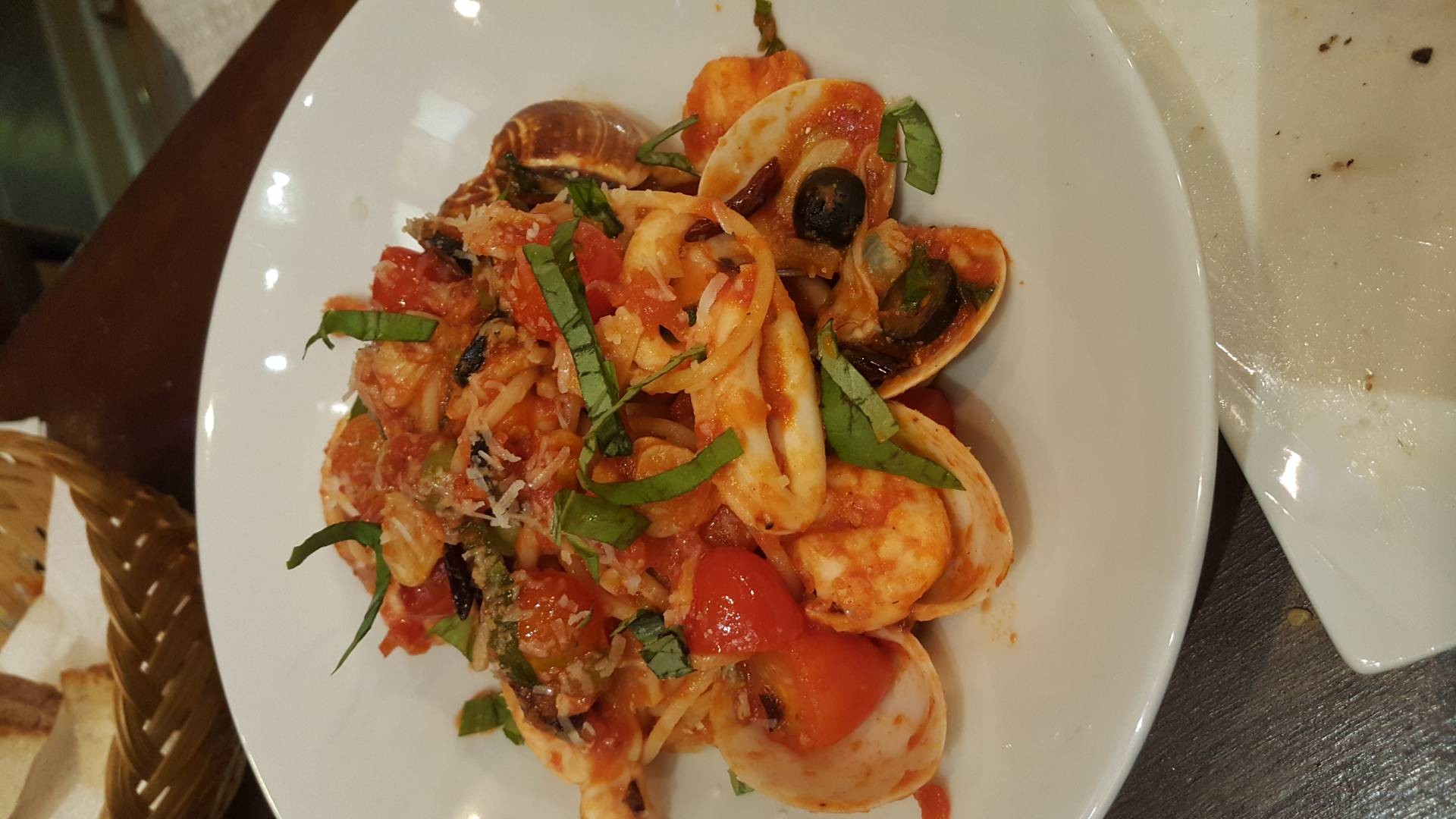 รีวิว Mozza Mia - ร้านเล็กๆ ที่คับด้วยคุณภาพแบบฉบับอิตาเลียน - Wongnai