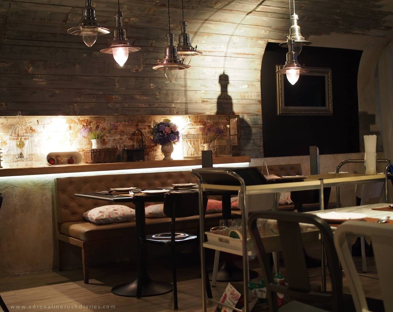 รีวิว Flow Restaurant and Bar พหลโยธิน 9 - ร้านสวย บรรยากาศดี ดนตรีสด ...