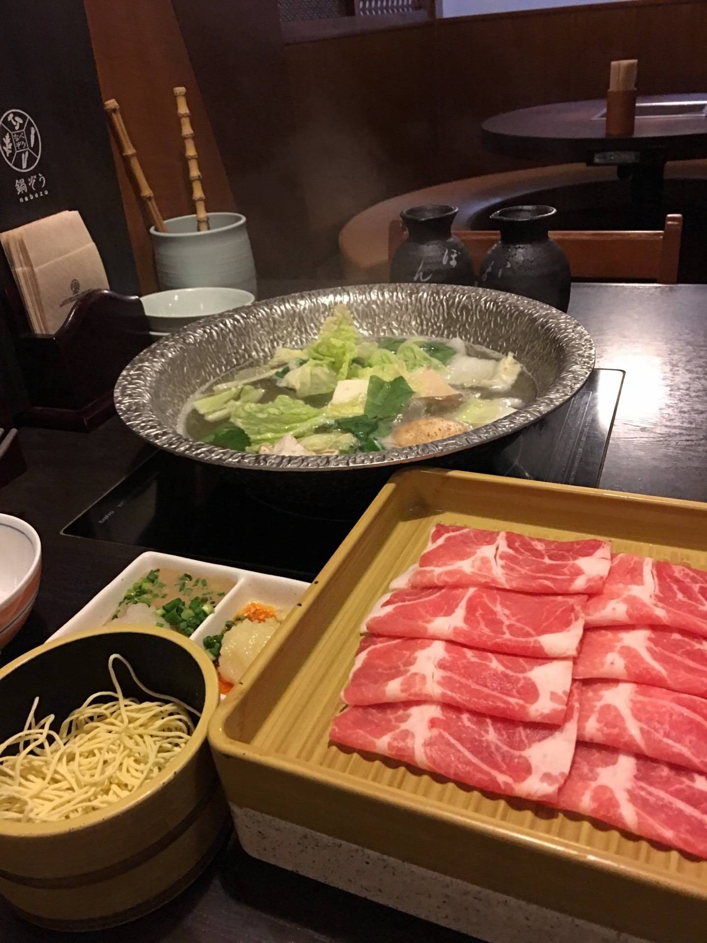 รีวิว Nabezo Shinjuku Nishiguchi - Good price for 100 min - Wongnai