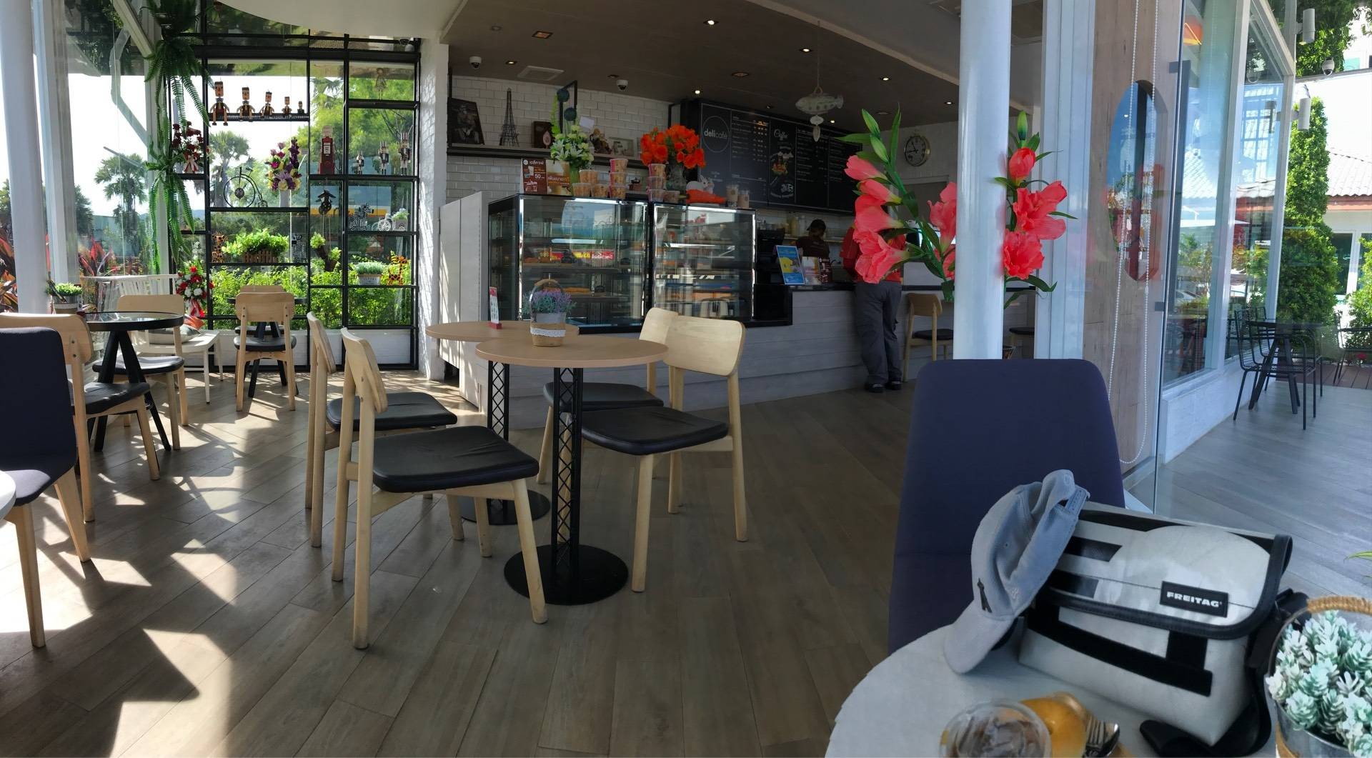 รีวิว Shell Café สทิงหม้อ - นั่งสบาย กาแฟดีใช้ได้