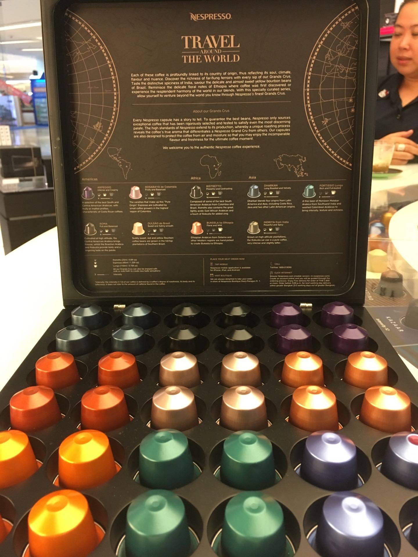 รีวิว Nespresso Central Embassy - กลิ่นหอมละมุน.. รู้สึกถึงความนุ่มนวล ...