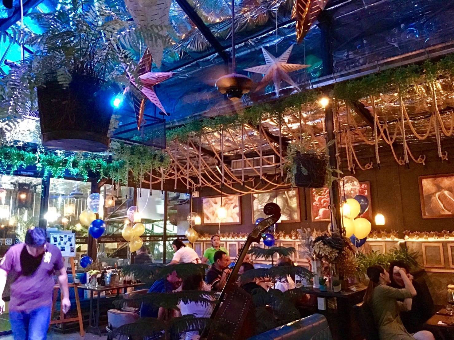 รีวิว MonkeySee MonkeyDobkk - มันจะดีไรปานชะนี้ แอร์เย็น กาแฟมีมากี่ที ...