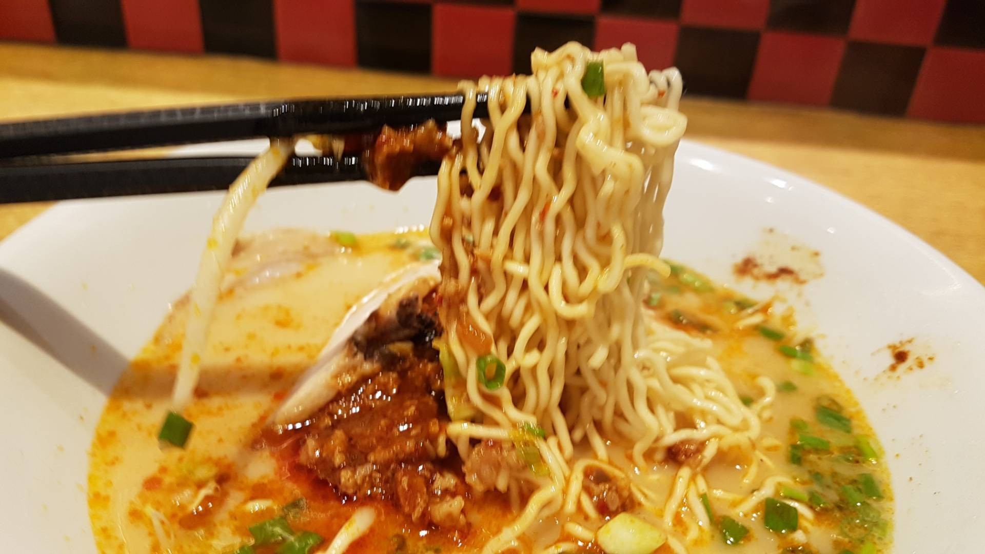 รีวิว Ramen Ippudo Emporium - น้ำซุปหวานกลมกล่อมแต่วันนี้เส้นแข็งไปนิดสาขานี้