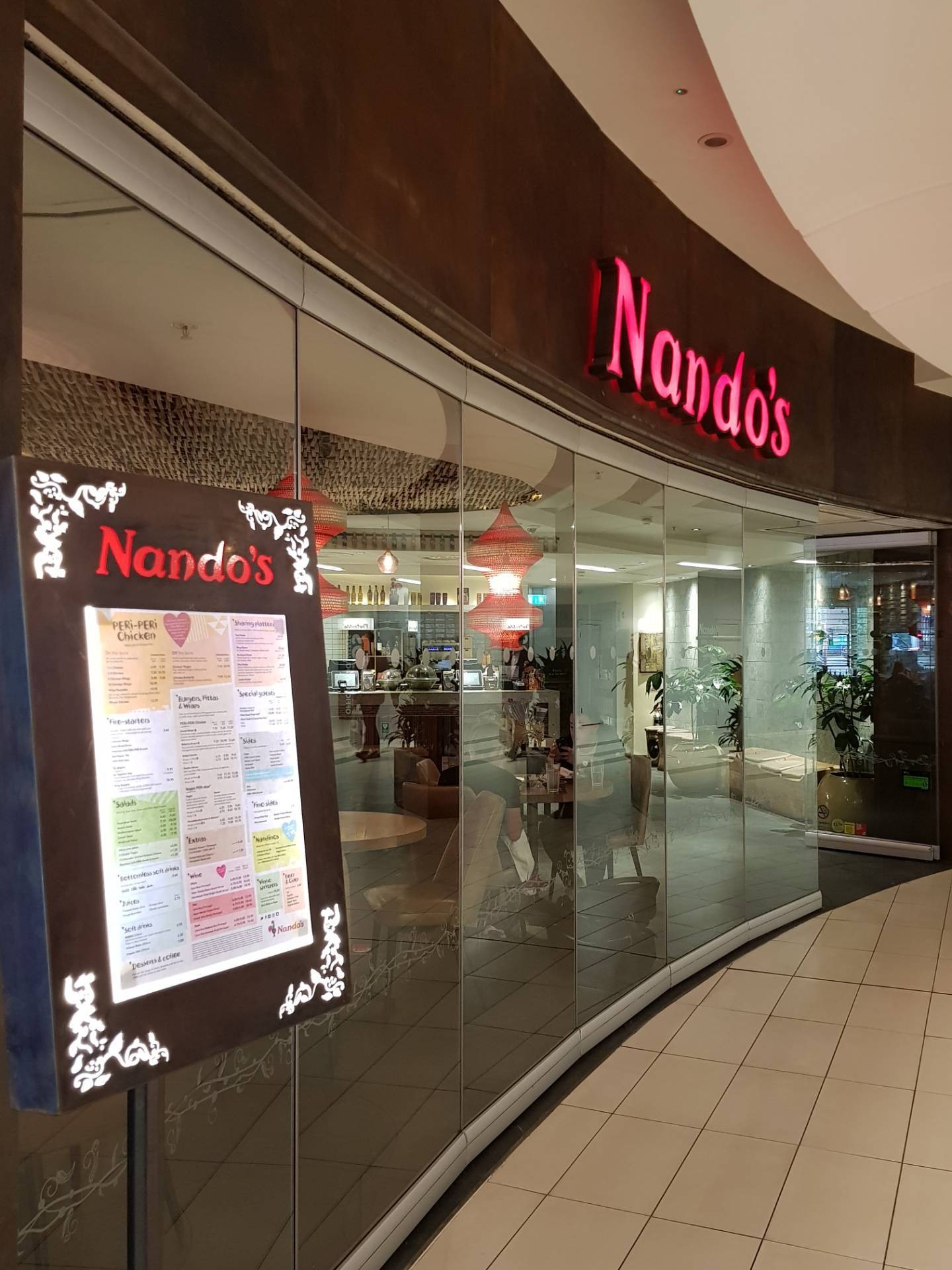 รีวิว Nando's Newbury - อยากทานเผ็ดๆก็ที่นี่เลย