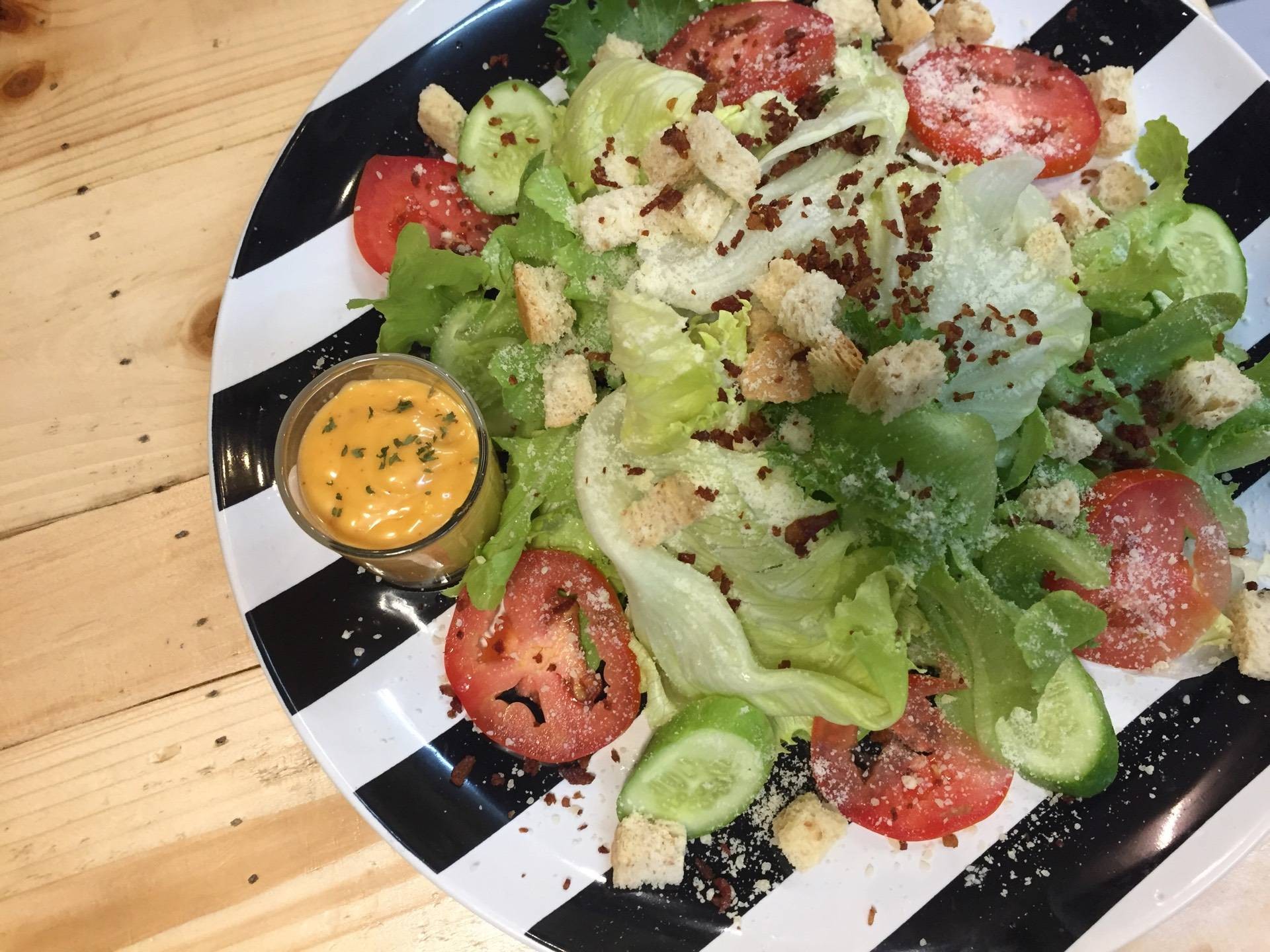 [รีวิว] ร้าน Burger Bear คลองสาม | เมนูแนะนำ รูปภาพ ราคา