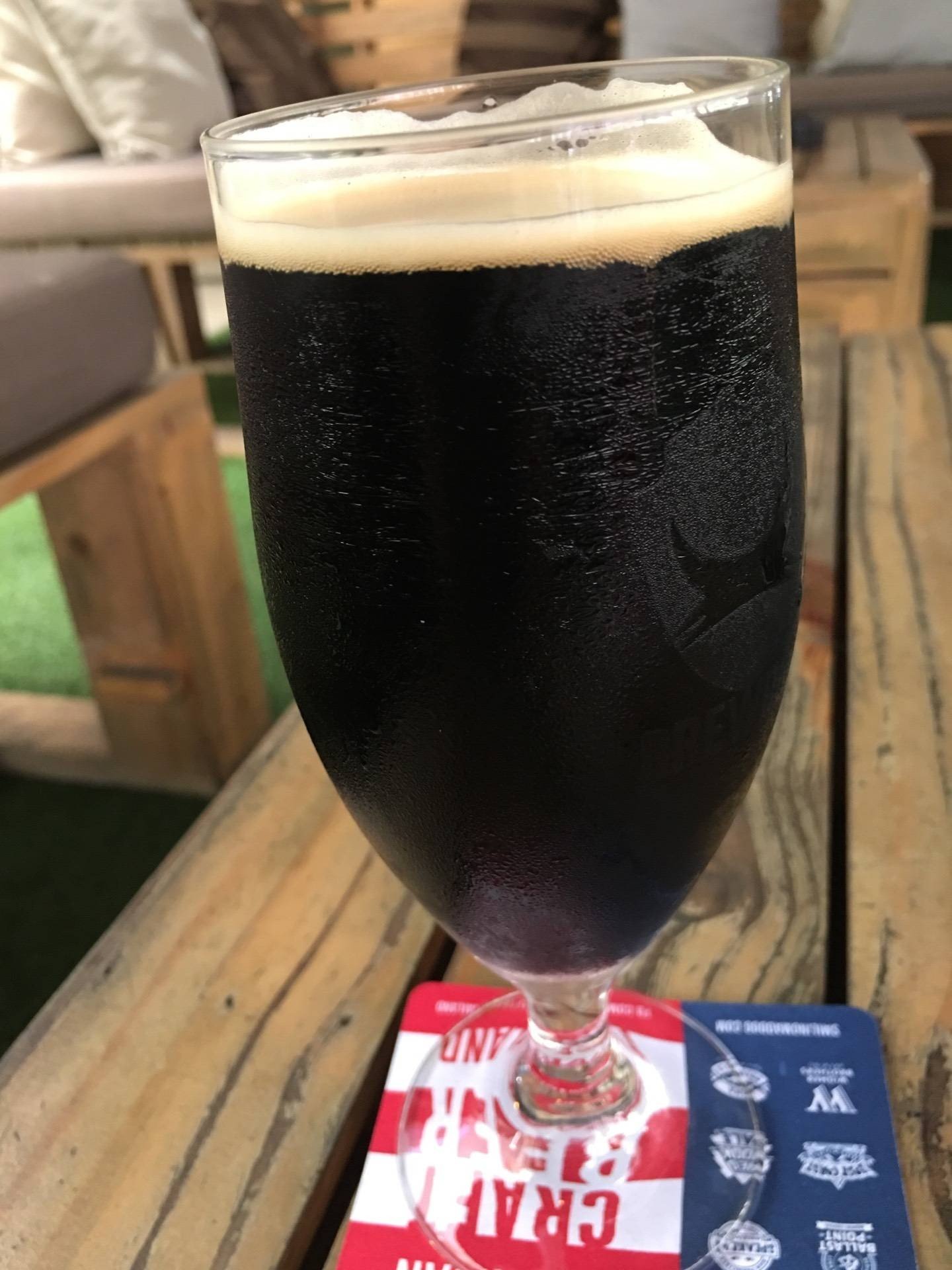 Lost Coast 8 Ball Stout ร้าน Craft Silom