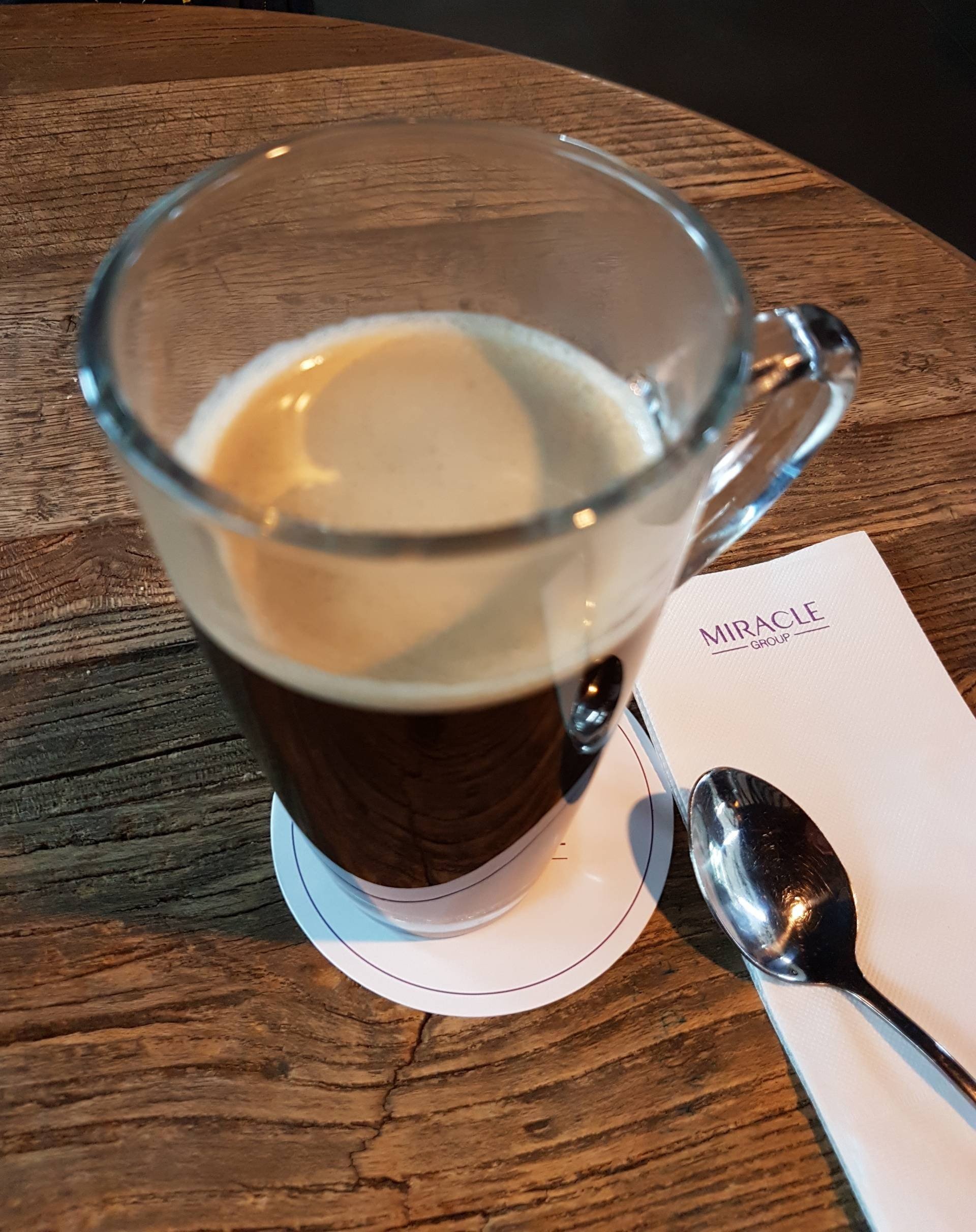 ร้าน Sleep Box Lounge & Coffee Bar | รีวิวร้านอาหาร - Wongnai