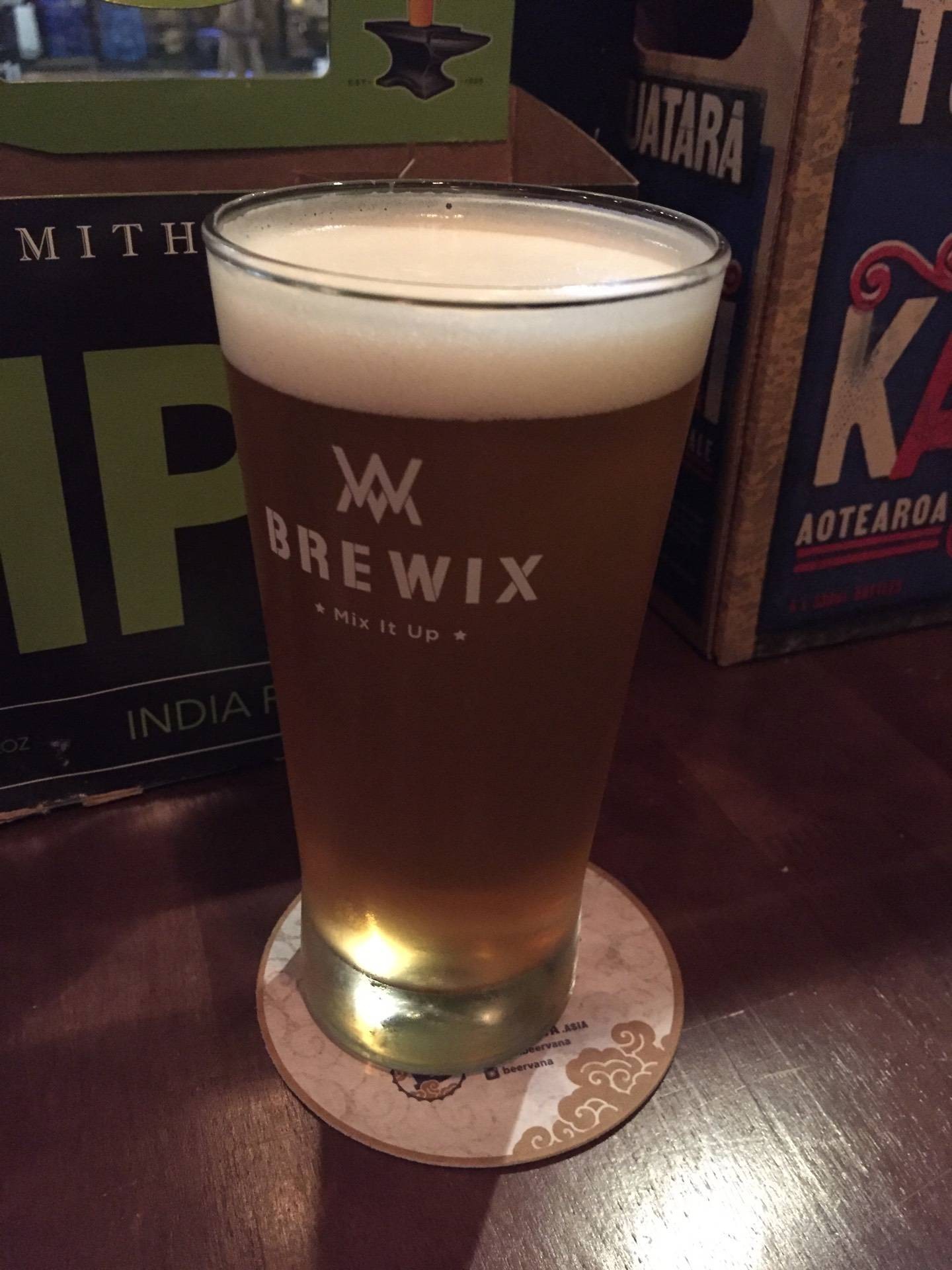 รีวิว Brewix - ร้านดีๆ หลังเลิกงาน