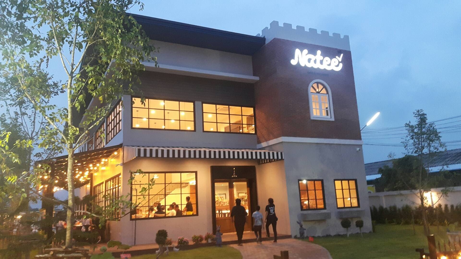 รีวิว NATEE Cafe & Restaurant - ร้านใหม่แต่ฝีมือไม่ใหม่