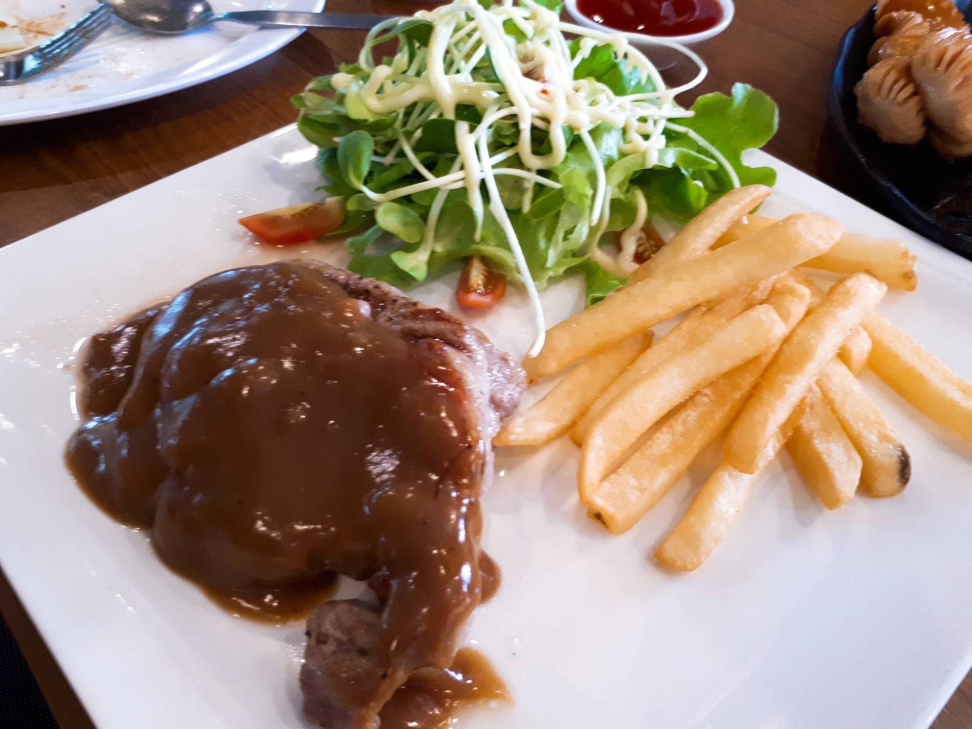 รีวิว Mellow Cafe - รสชาติออกจะธรรมดาไปหน่อยอ่าา