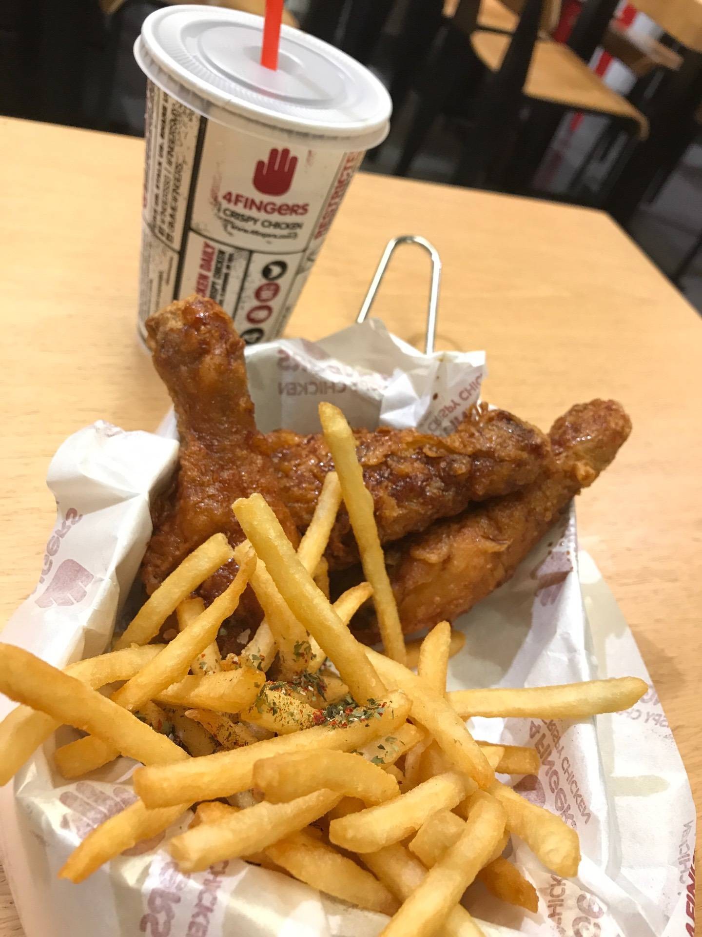 ร้าน 4 fingers crispy chicken Changi Airport | รีวิวร้านอาหาร