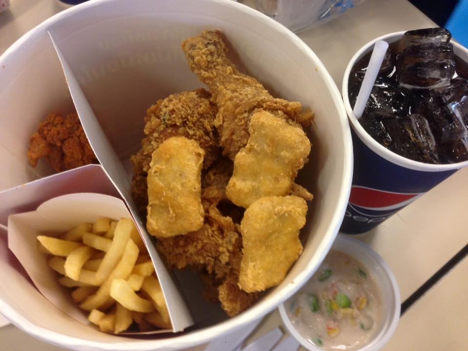 ไก่ทอด ร้าน KFC บิ๊กซีแจ้งวัฒนะ - Wongnai