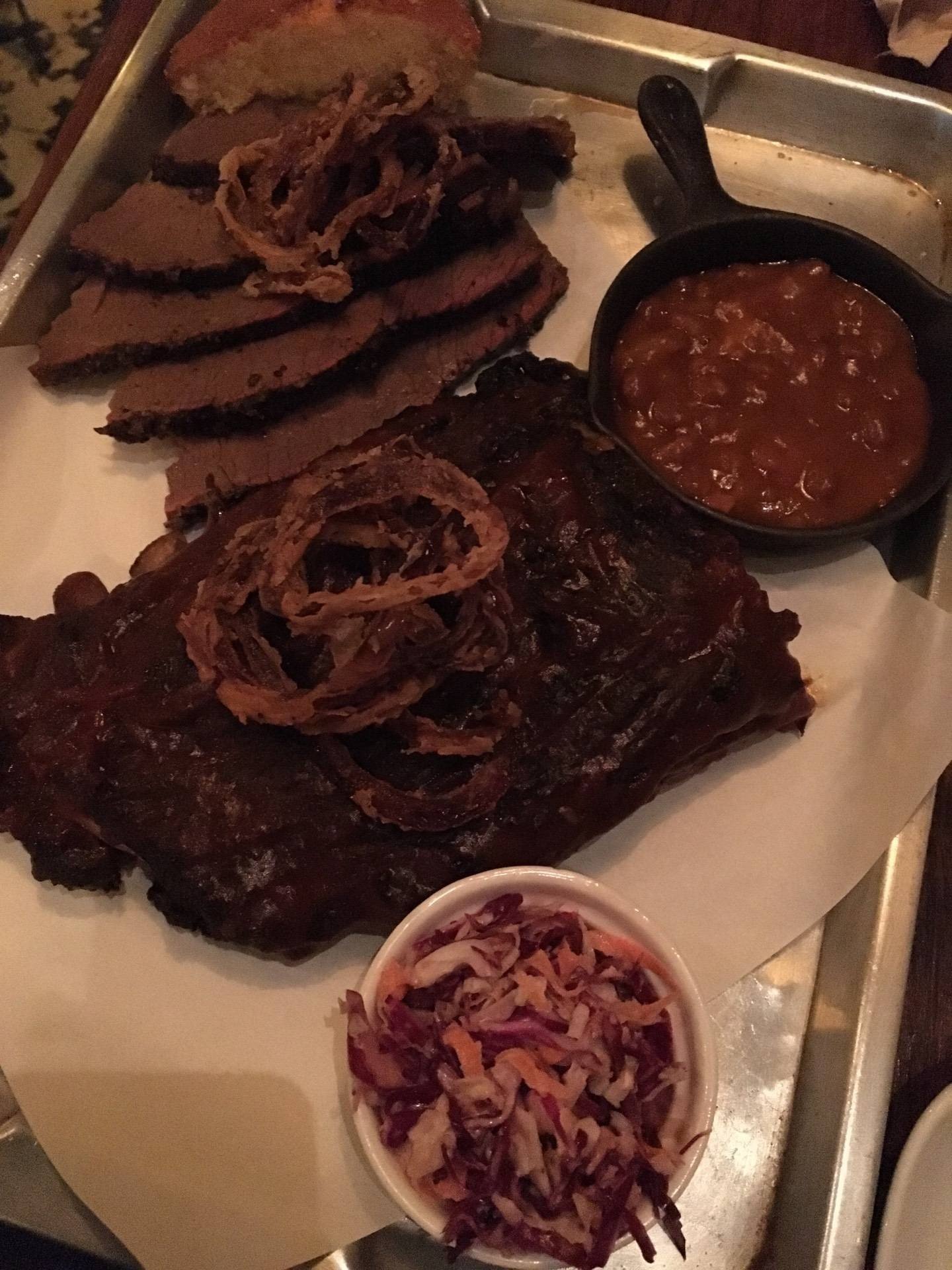 รีวิว Smokin' Pug - ร้าน BBQ สไตล์อเมริกันแท้ๆ ที่สุดในกรุงเทพ