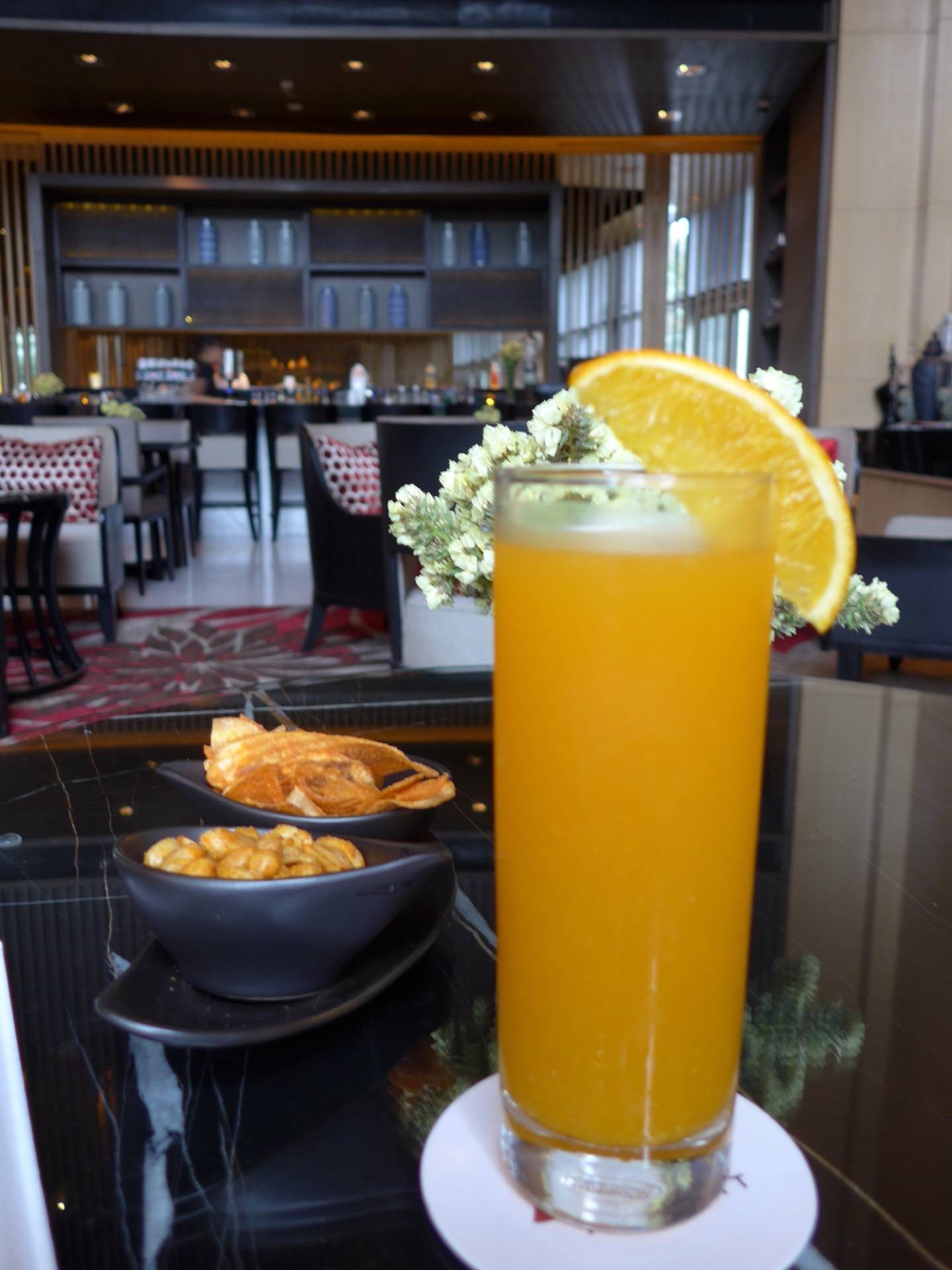 รีวิว Lobby Lounge Marriott Sukhumvit 57 - พนักงานน่ารักบริการดีมากๆเลย ...