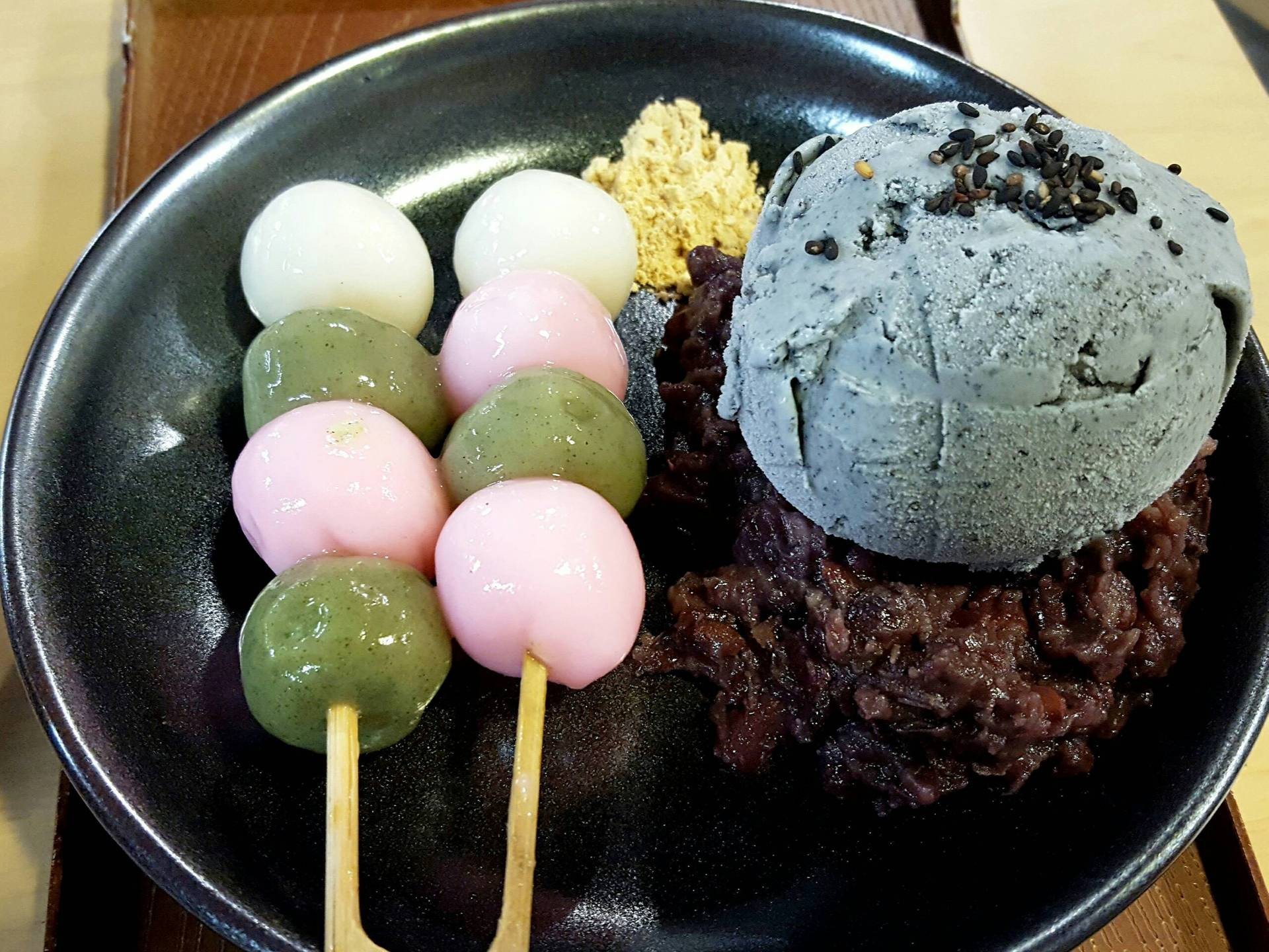 รีวิว QQ Dessert เซ็นทรัลพลาซา ลาดพร้าว - ลองเมนูใหม่ ดังโงะไอศครีม ...