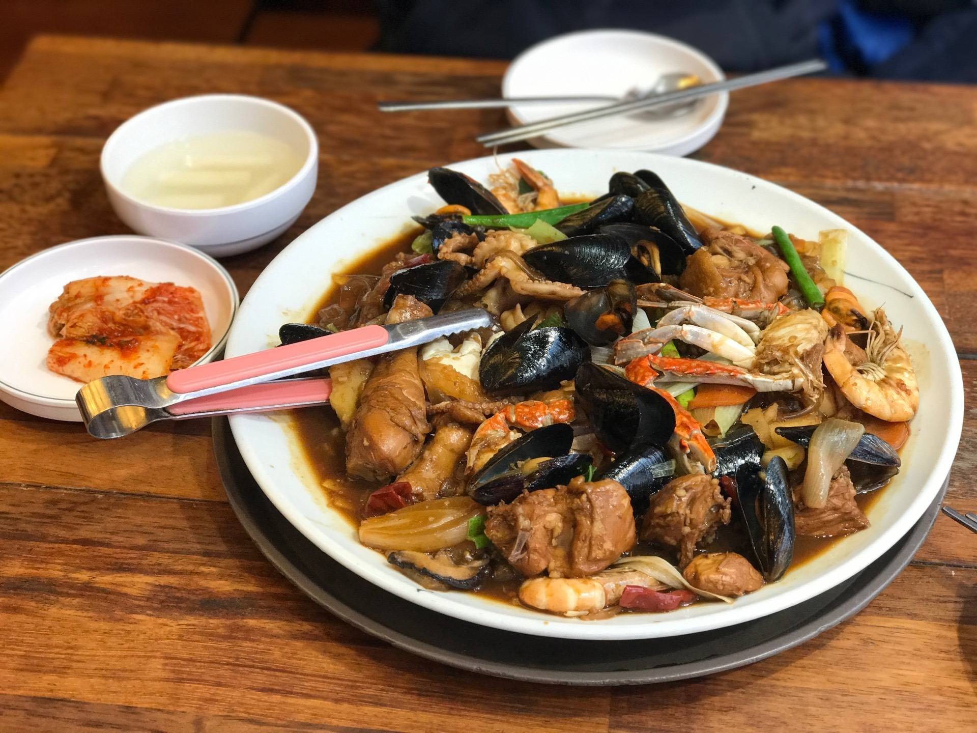 รีวิว Andong Jjimdak K.i.g - จิมดัก เส้นเหนียวนุ่ม น้ำซุปเข้มข้น