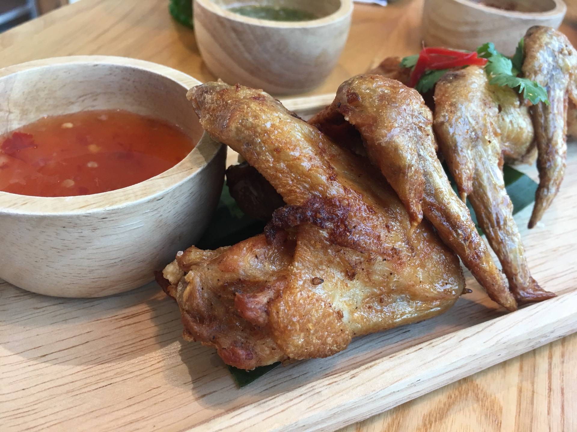 รีวิว Isan Jim Joom - ใช้ได้อยู่ครับ บรรยากาศดี