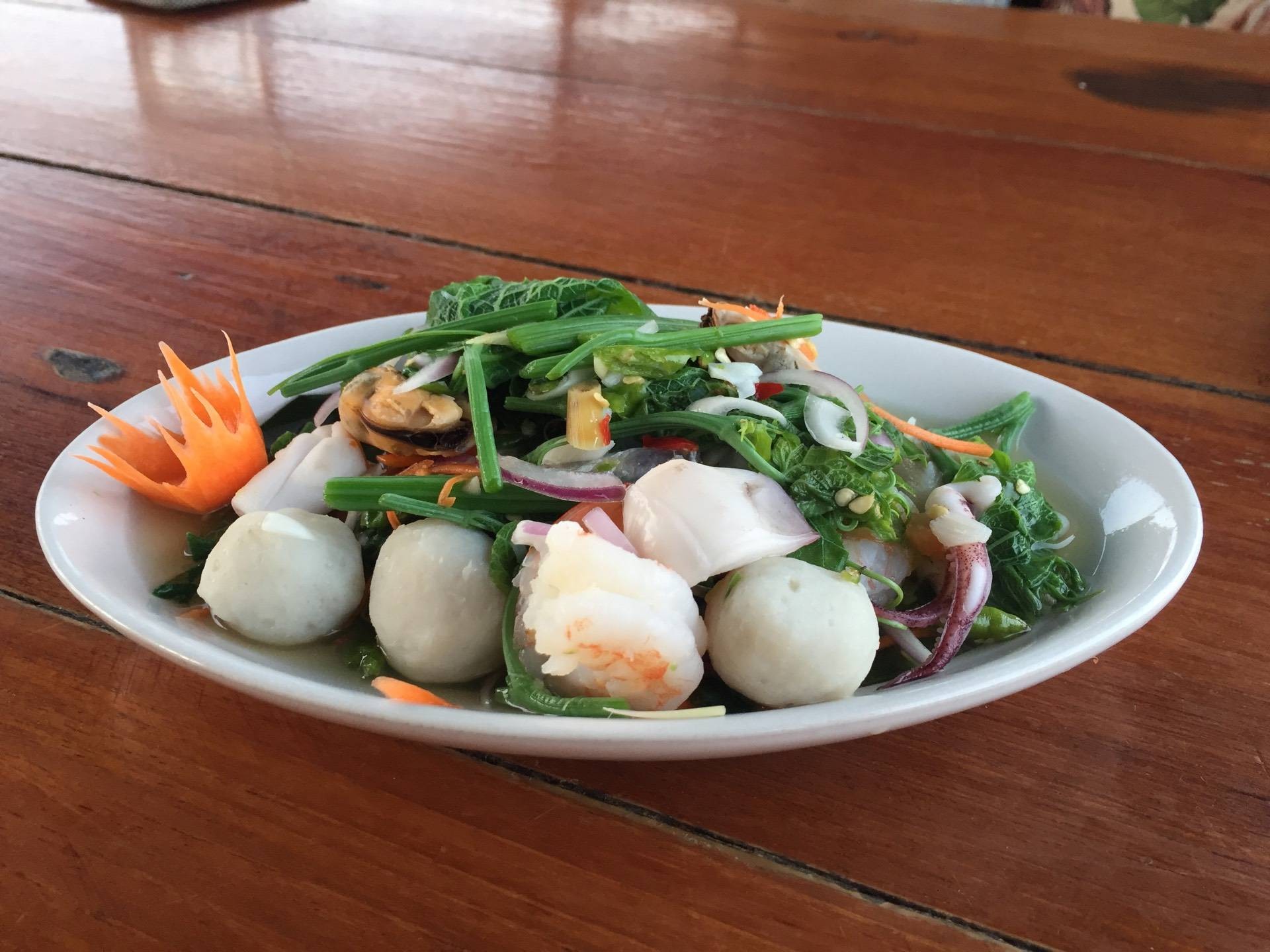 รีวิว The Good View Bar And Restaurant เชียงใหม่ - อาหารอร่อย บรรยากาศ ...