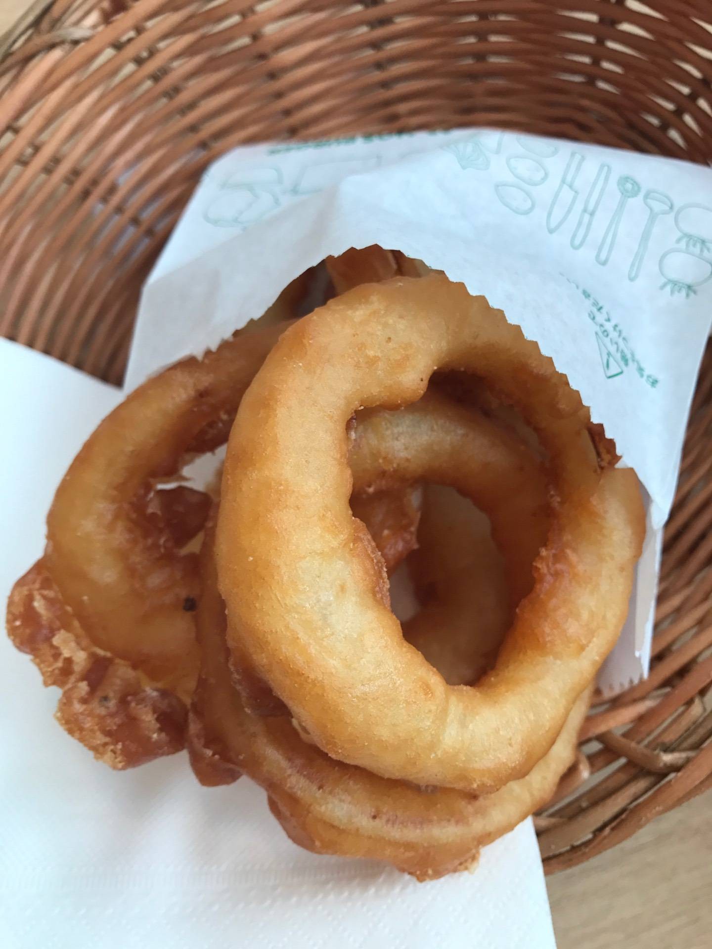 รีวิว MOS BURGER Central World - MS001 - เบอเกอร์สัญชาติญี่ปุ่น
