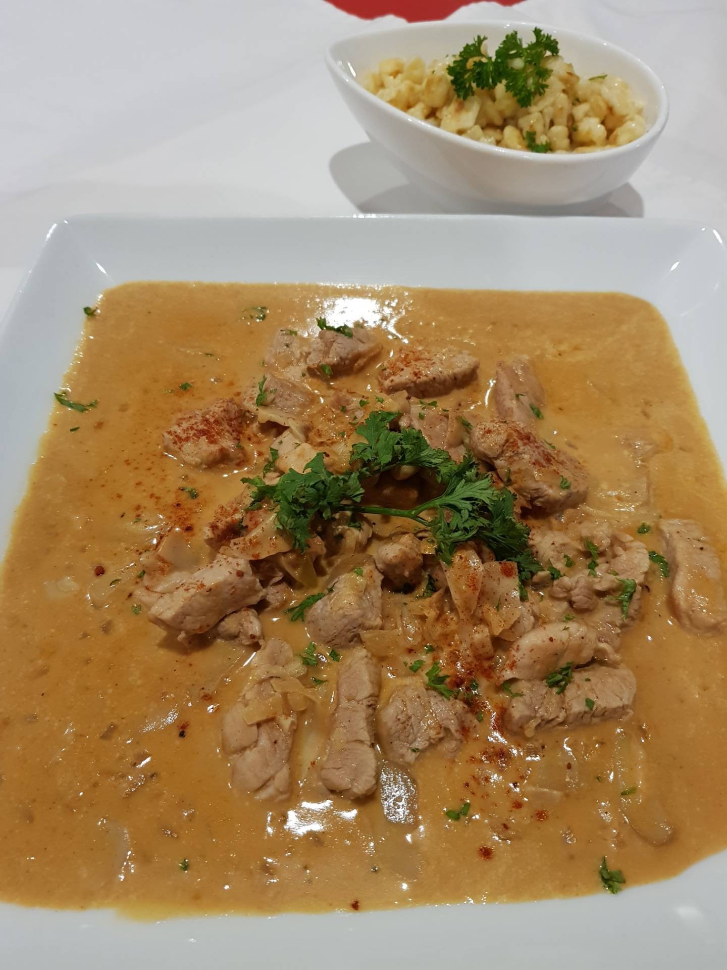 Sliced Pork "Zurich Style" ร้าน ร้านอาหารสวิสคอร์เนอร์