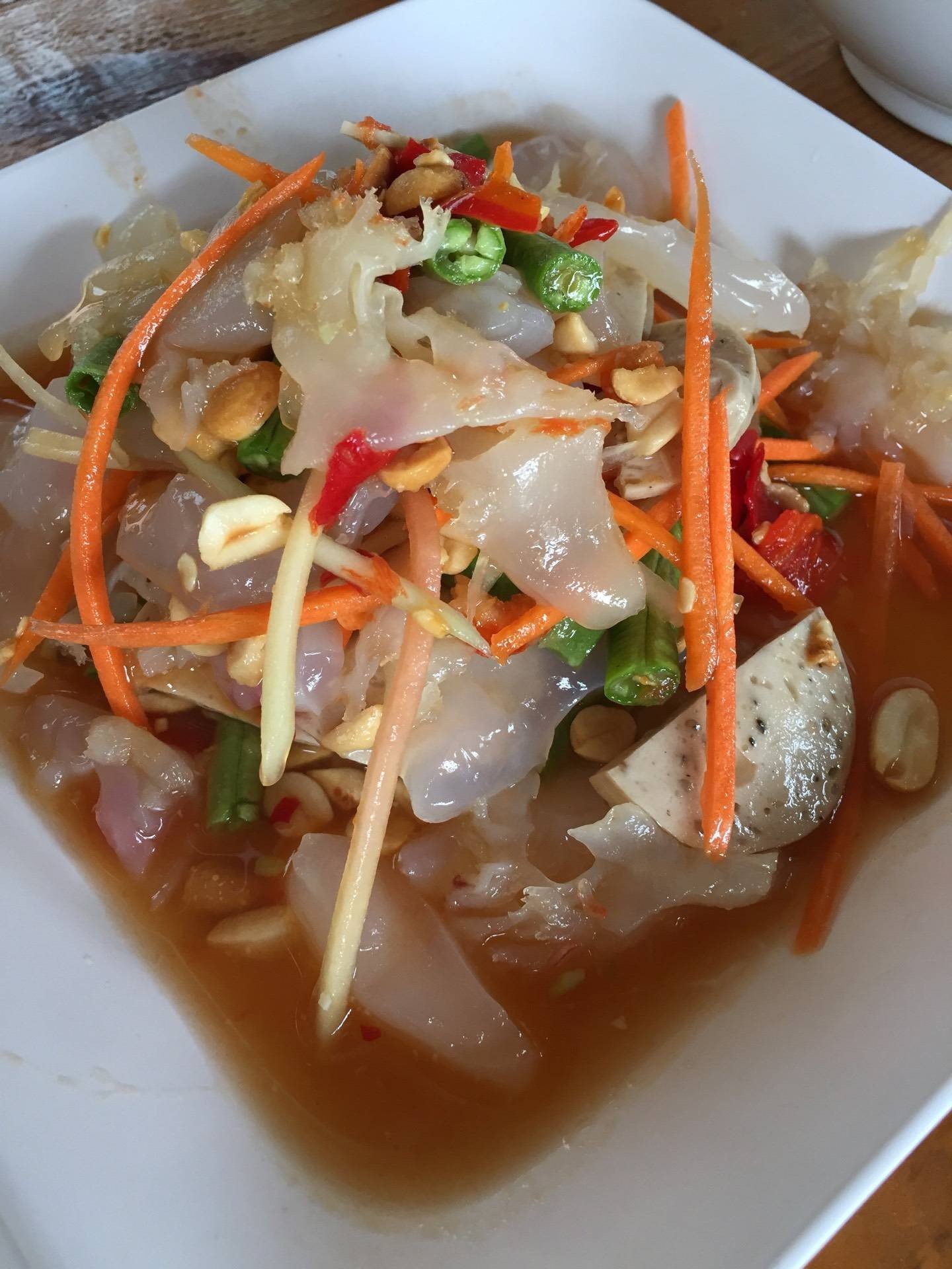 รีวิว ส้มตำบ้านสวน - เริ่ดมากหร่อยที่สุดเลยค่ะ ตำแมงกะพรุน