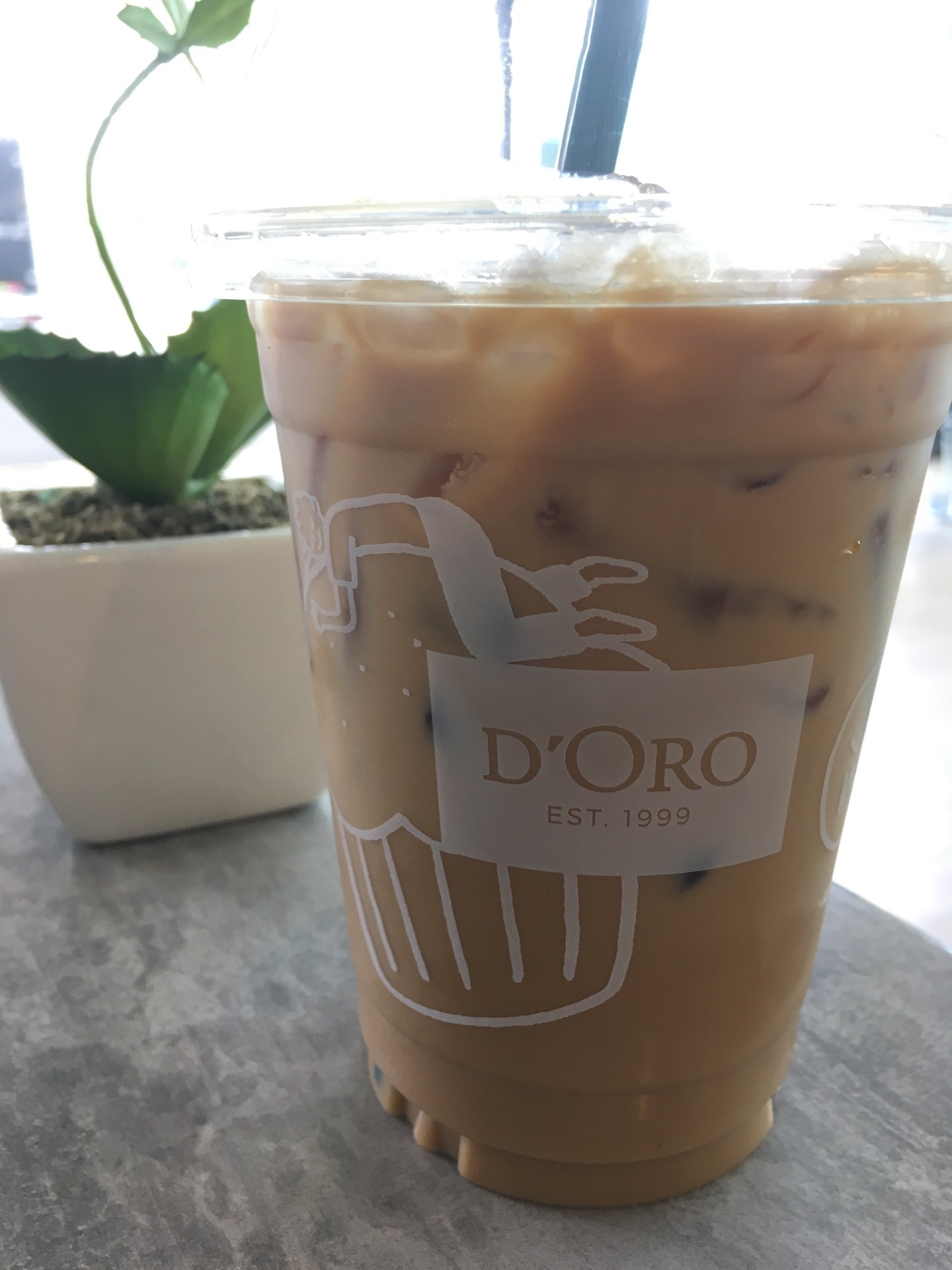 [รีวิว] ร้าน D’oro Coffee ESSO รามอินทรา 19 | เมนูแนะนำ รูปภาพ ราคา