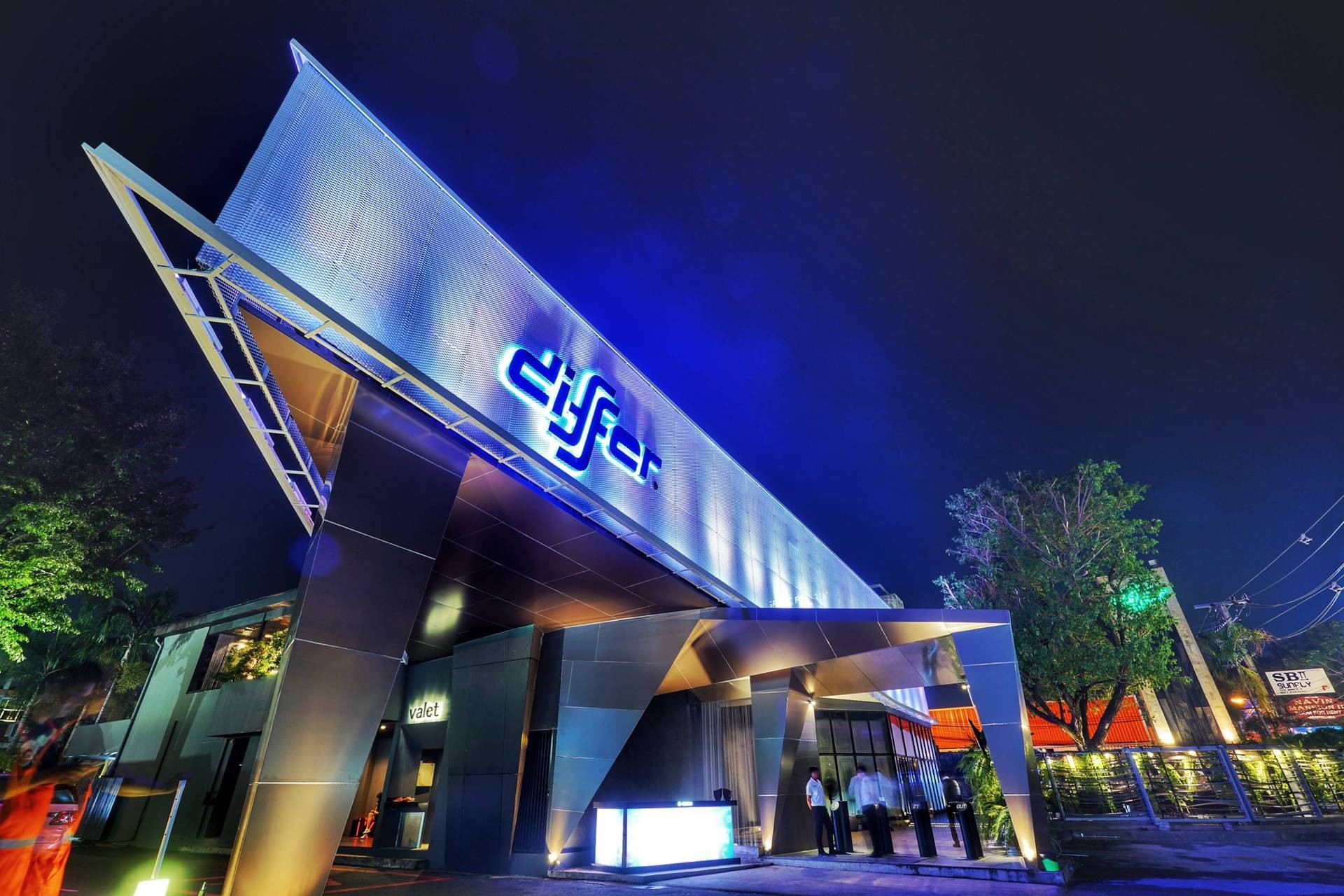 รีวิว Differ Pub Pattaya - #Differ ร้านที่มีวงดนตรีเล่นสดโครตมันส์ สลับ ...