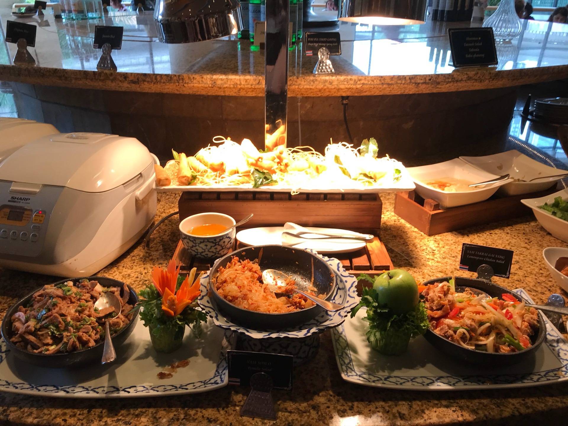 รูป Orchid Café โรงแรมเชอราตันแกรนด์สุขุมวิท