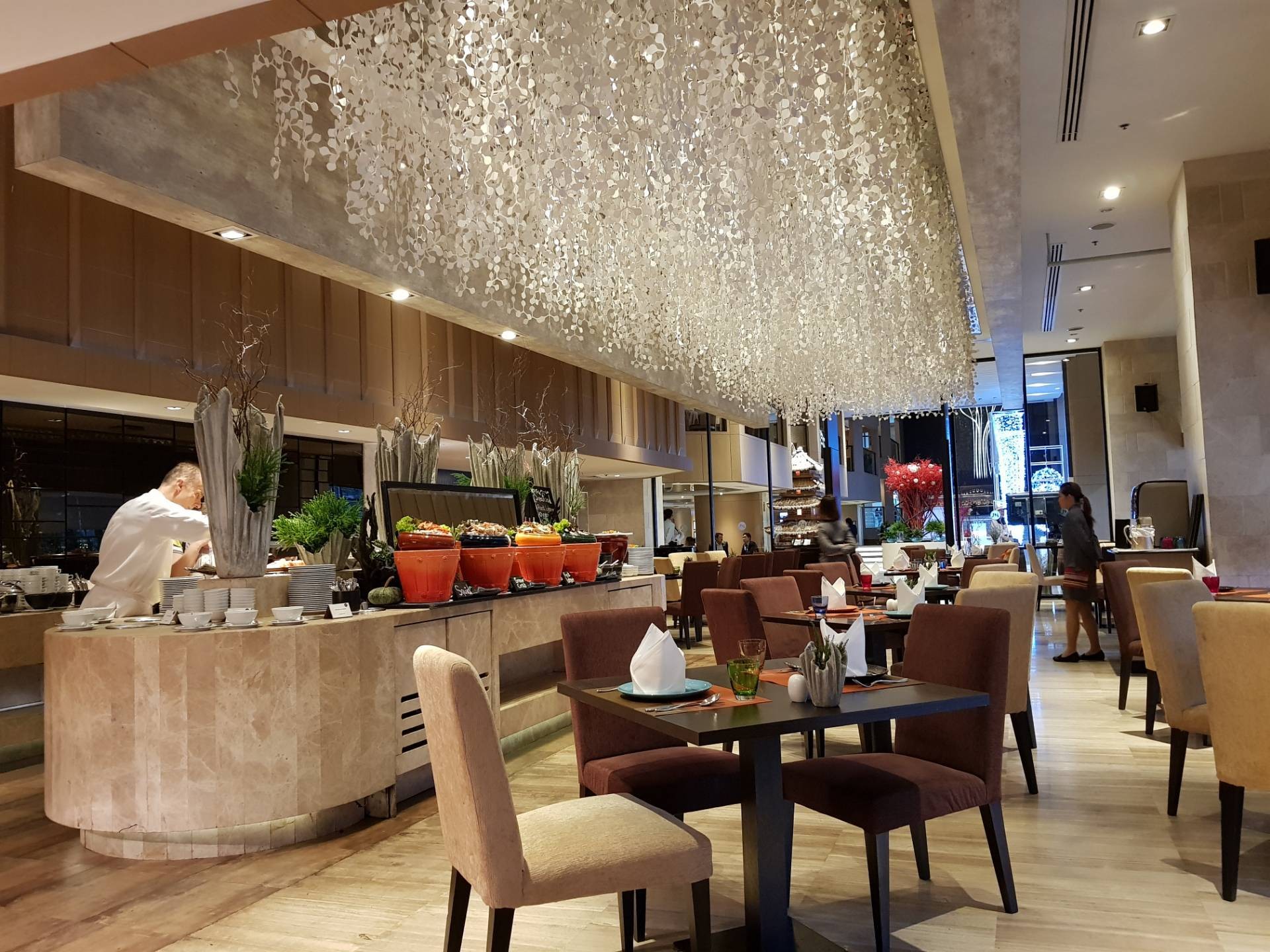 รูป One Rachada World Restaurant โรงแรมแกรนด์เมอร์เคียวฟอร์จูน