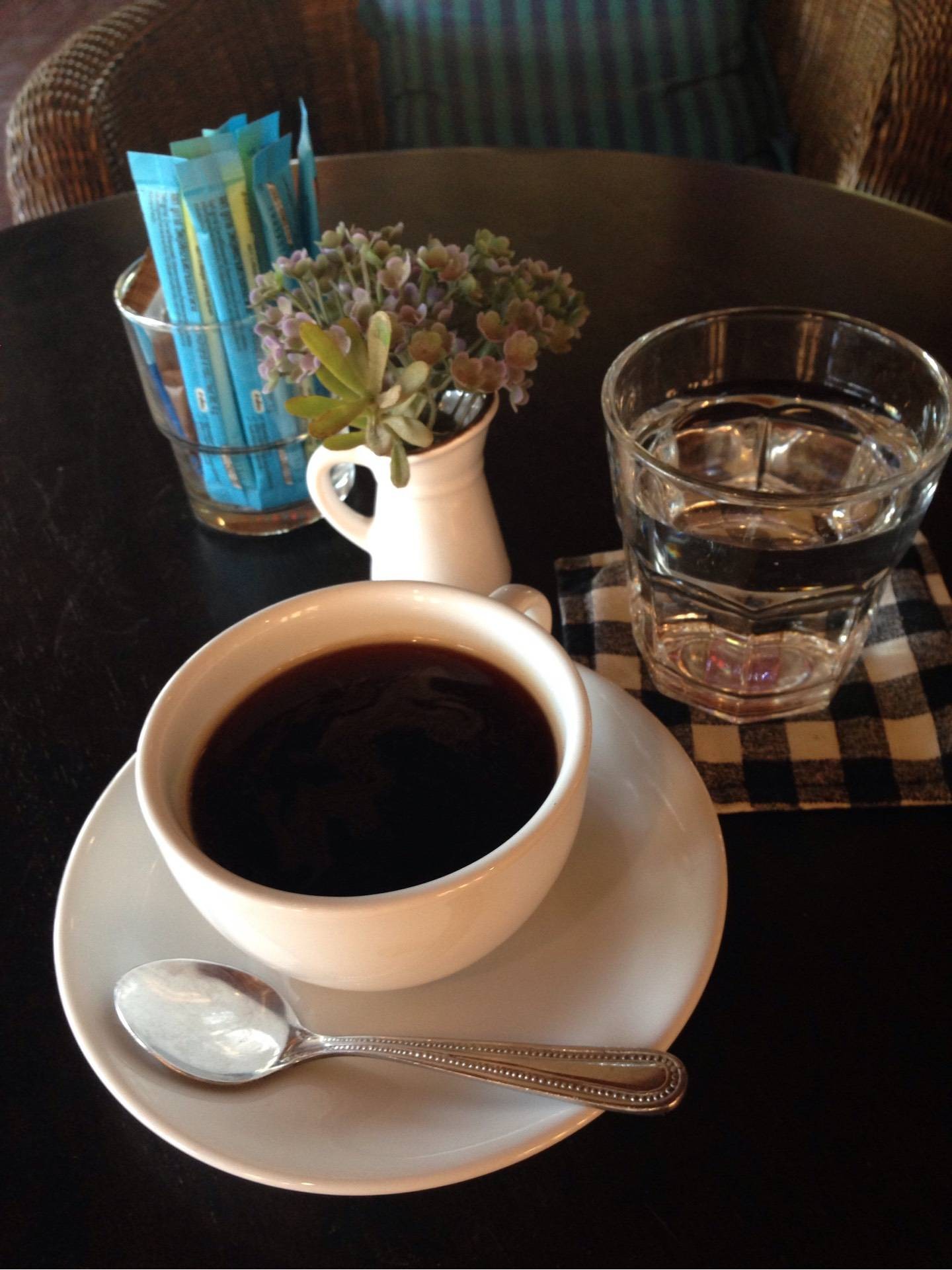 รีวิว Natit coffee & crafts - ร้านกาแฟในเรือนไทยประยุกต์ สวยงาม ...